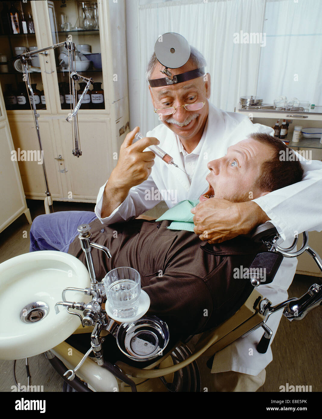 Hamburg, Germany, dentist and patient Stock Photo - Alamy