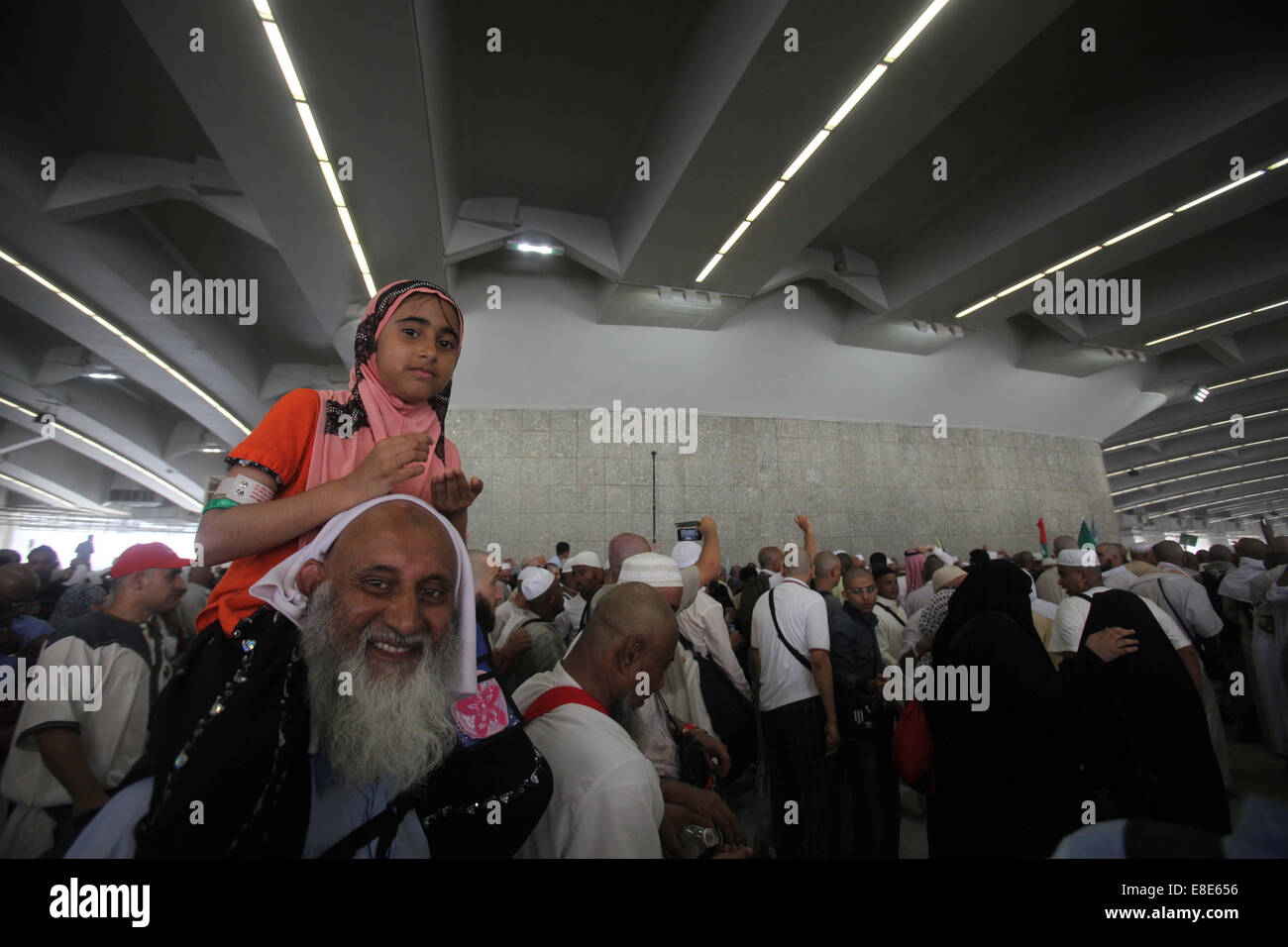 Jamarat stones hi-res stock photography and images - Alamy