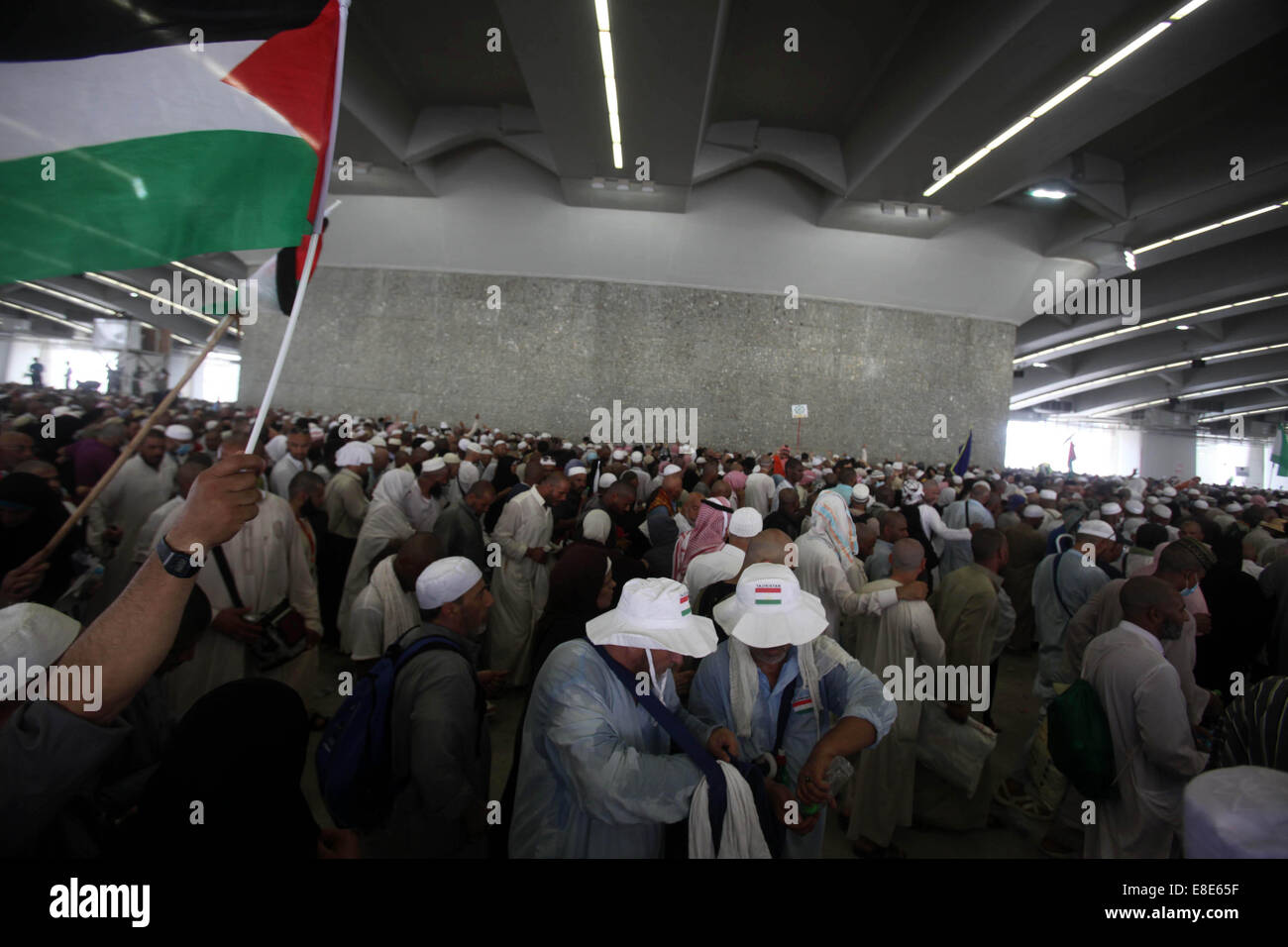 Jamarat stones hi-res stock photography and images - Alamy