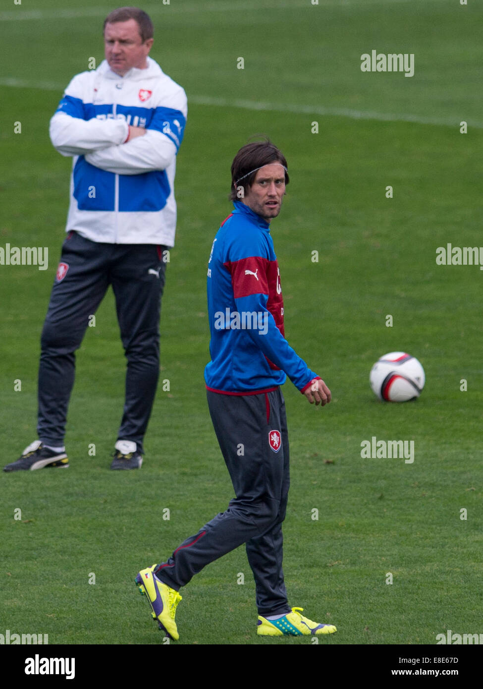 Prague, Czech Republic. 6th October, 2014. Tomas Rosicky, player of ...