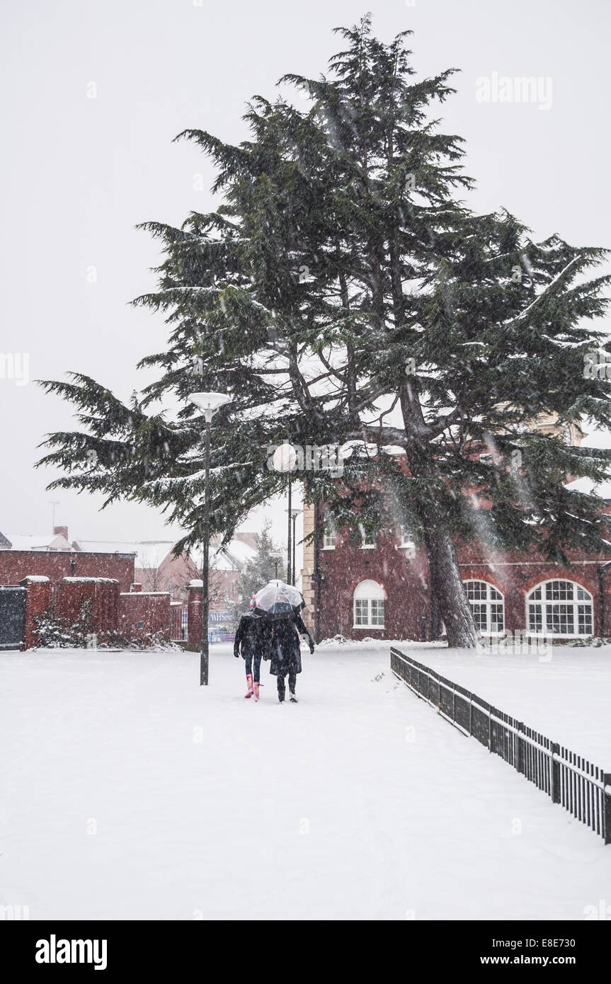 Winter snow blizzard in Barry Town centre 1st January 2012 PHILLIP ...