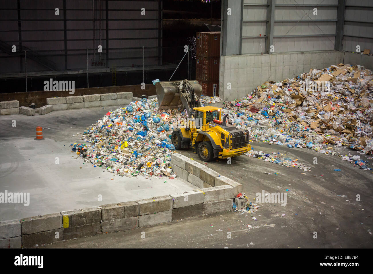 Trash collection area hi-res stock photography and images - Alamy
