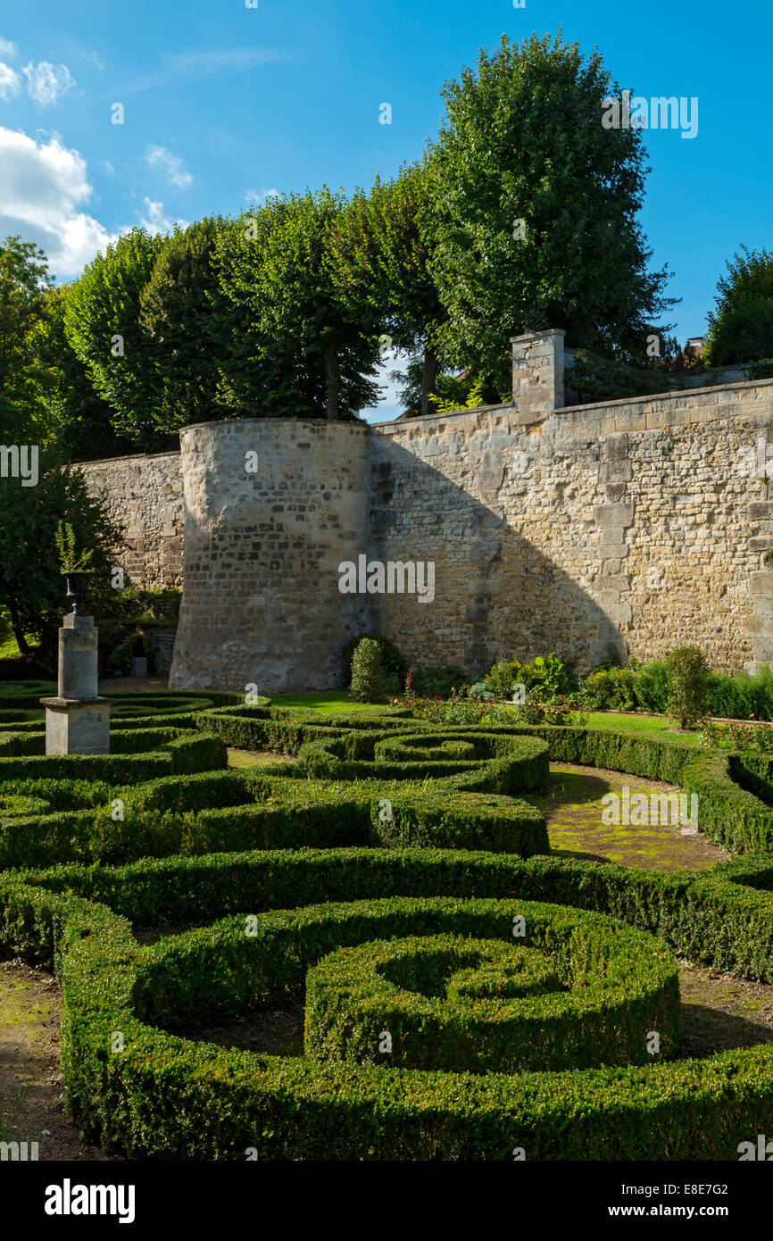 Garden of the ramparts hi-res stock photography and images - Alamy