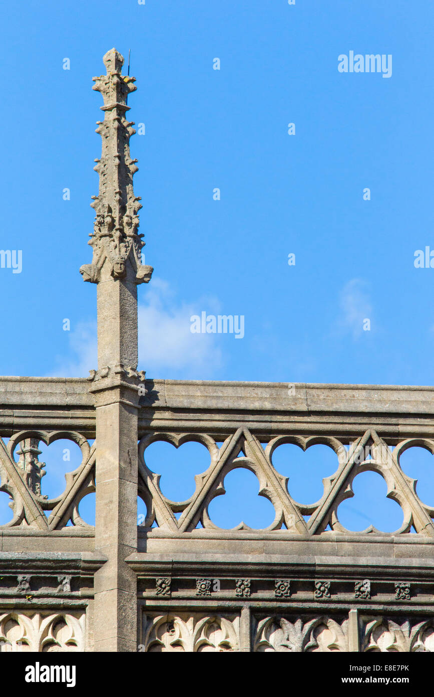 Pierced parapet hi-res stock photography and images - Alamy