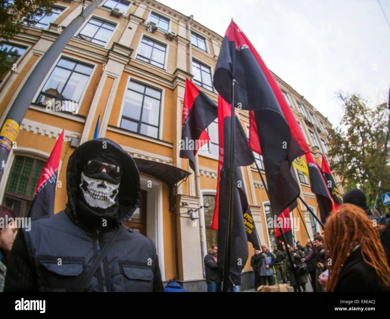 Kiev, Ukraine. 6th October, 2014. Activists demanding the return of the ...