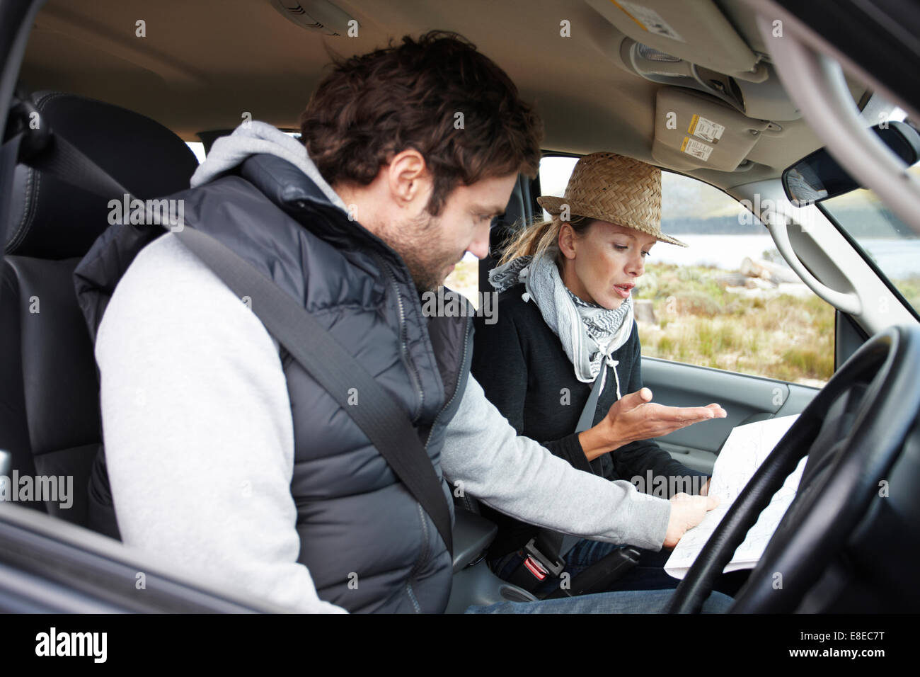 Couple arguing in car hi-res stock photography and images - Alamy