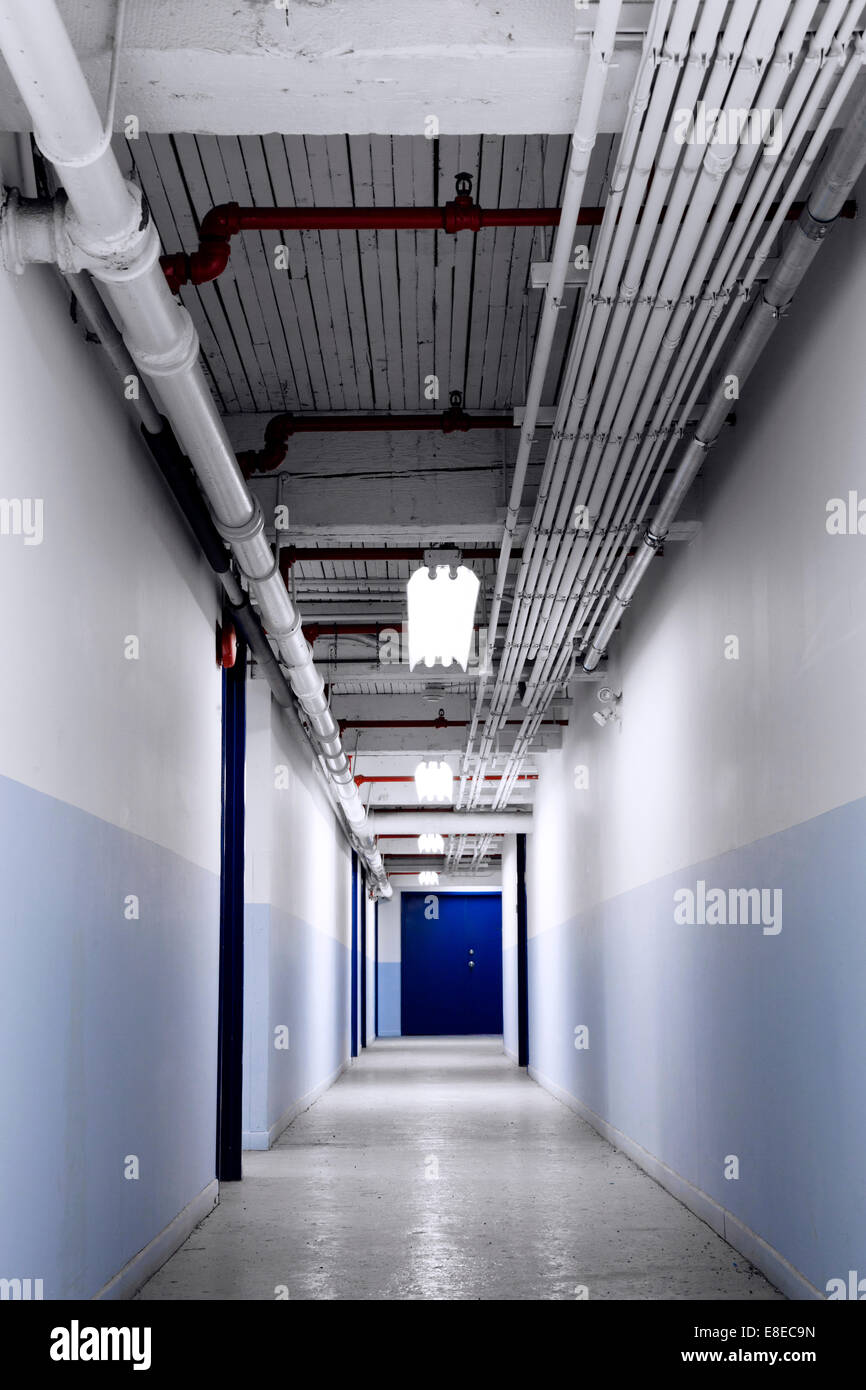 Long corridor roof hi-res stock photography and images - Alamy