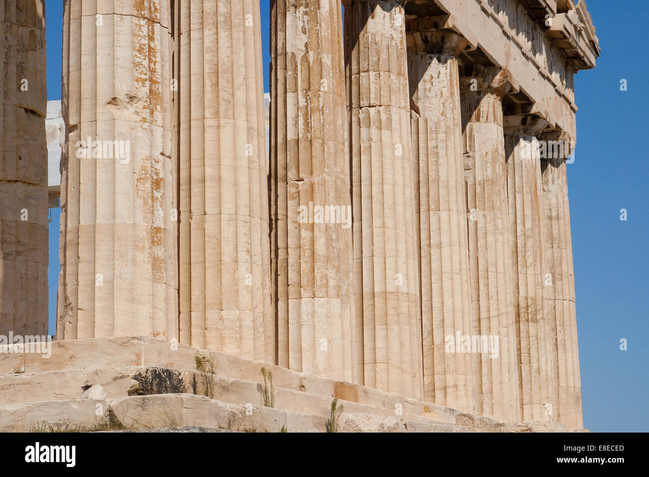 Doric columns of the Parthenon in Athens, Greece Stock Photo - Alamy