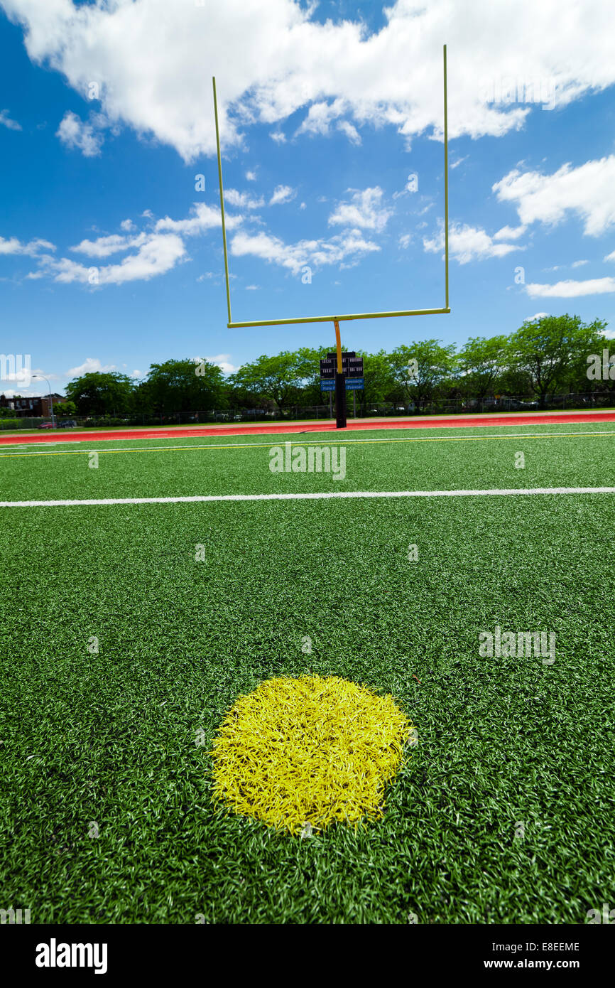 Field goal extra point hi-res stock photography and images - Alamy
