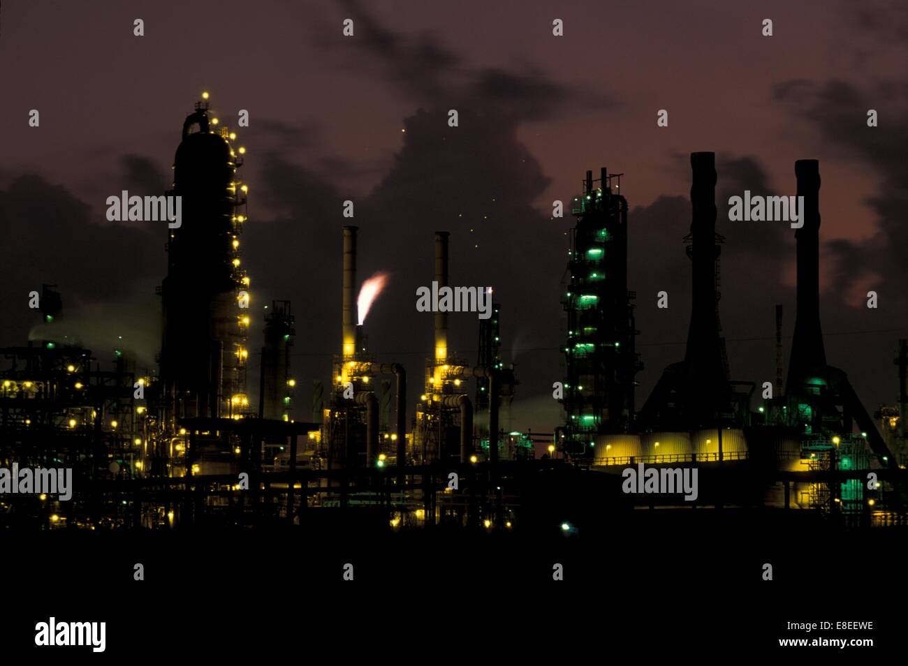 Stack gas hi-res stock photography and images - Alamy