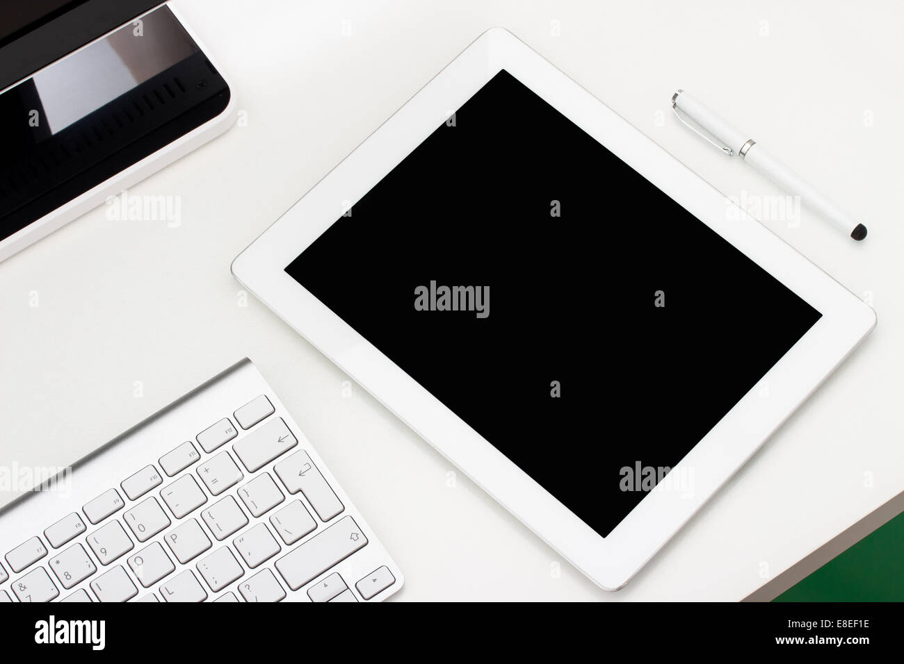 Pc keyboard mouse pen hi-res stock photography and images - Alamy