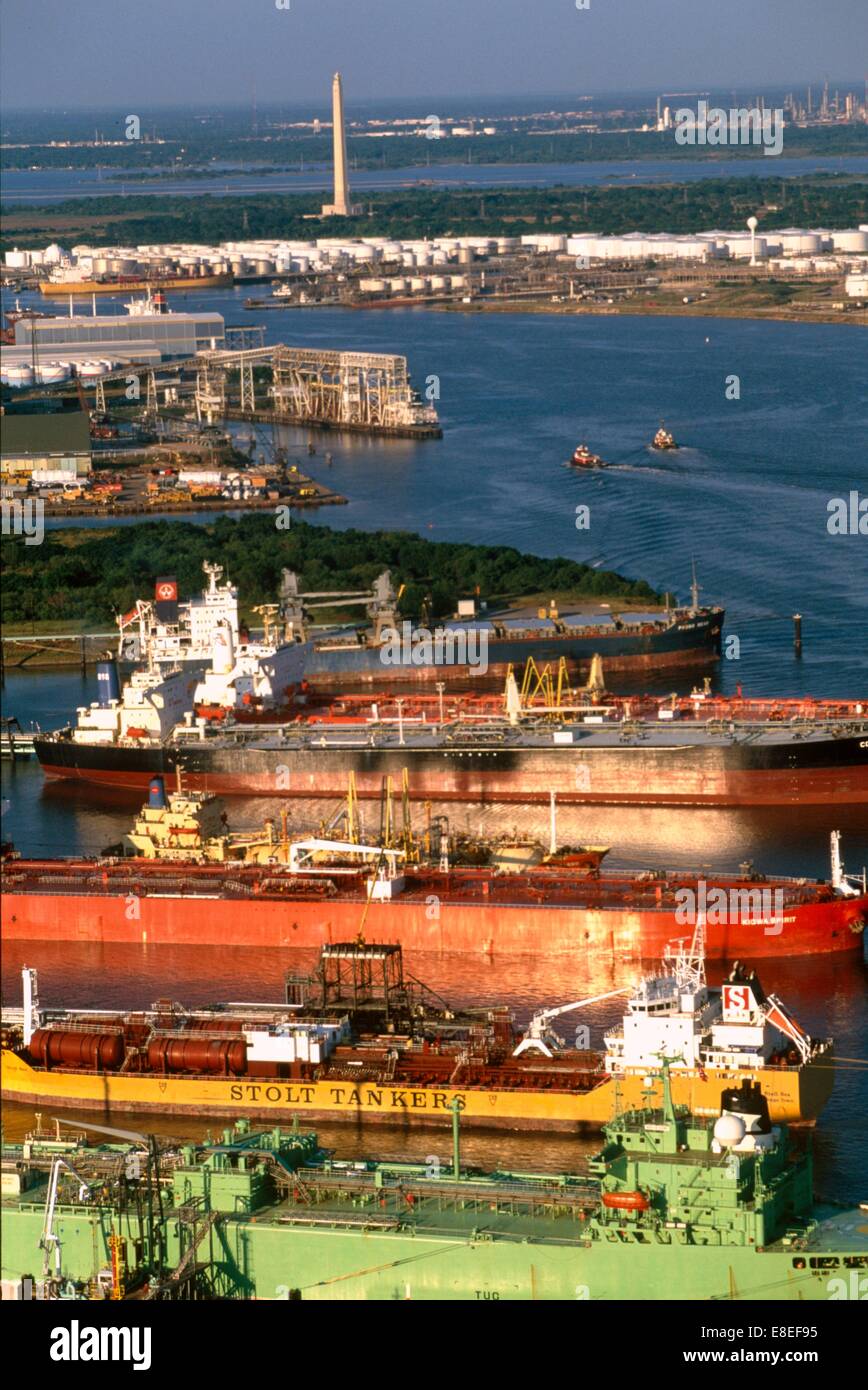 Houston oil refinery hi-res stock photography and images - Alamy