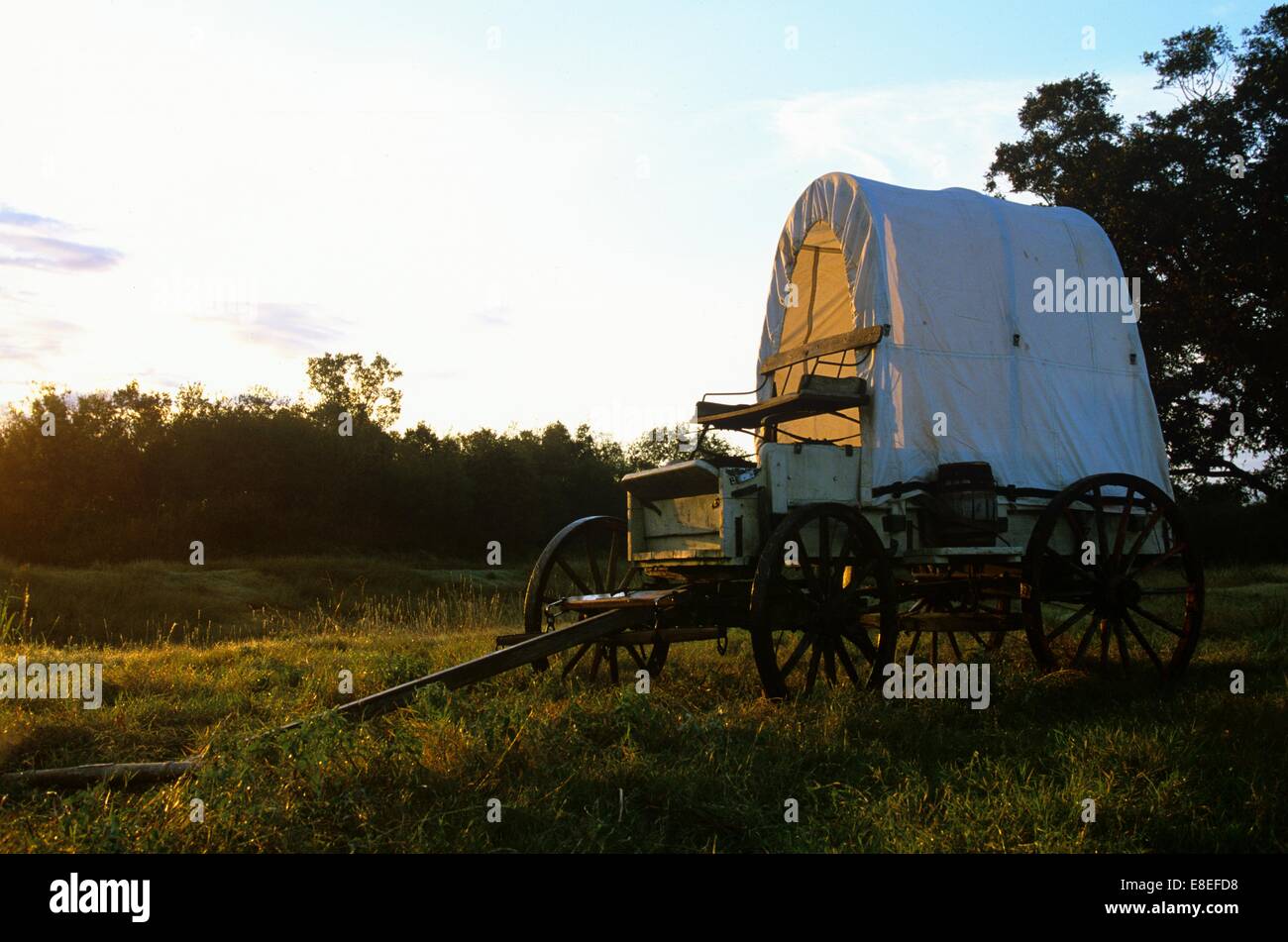 Sitting in wagon hi-res stock photography and images - Alamy