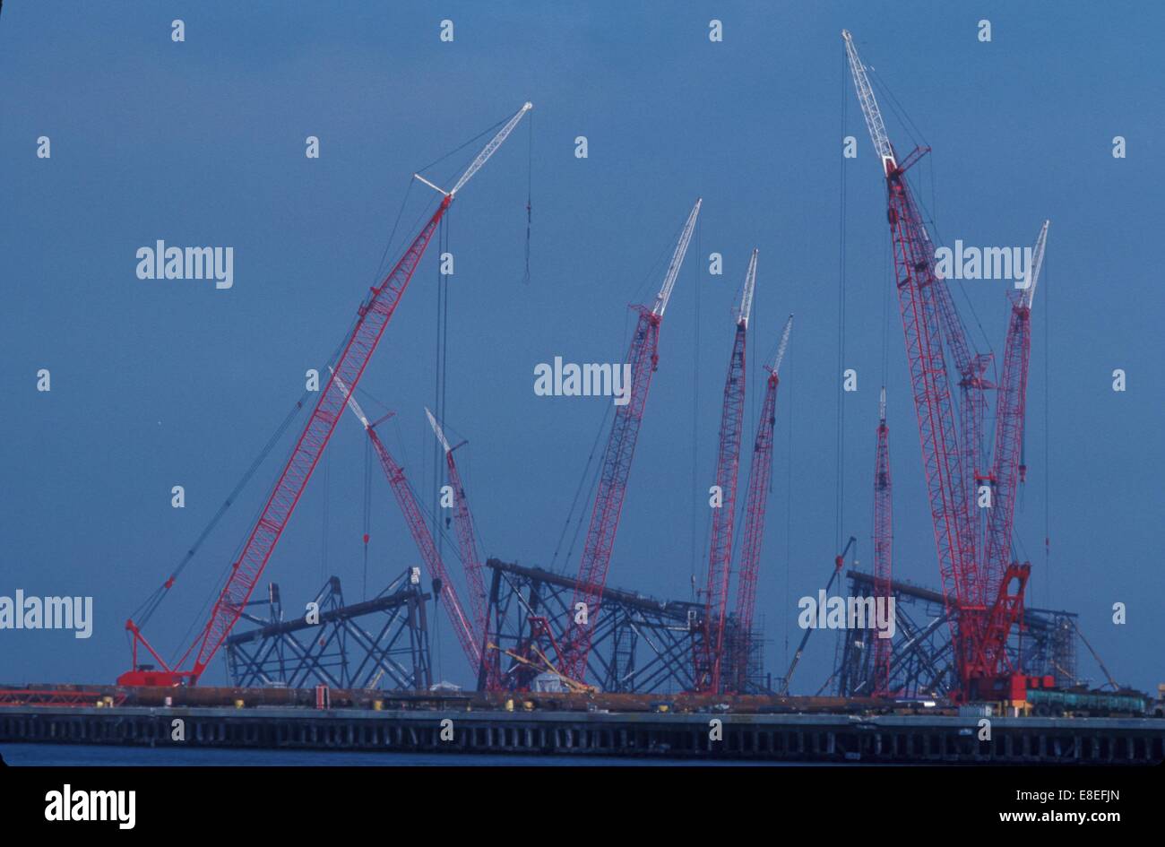 Jacket offshore energy production platform hi-res stock photography and ...