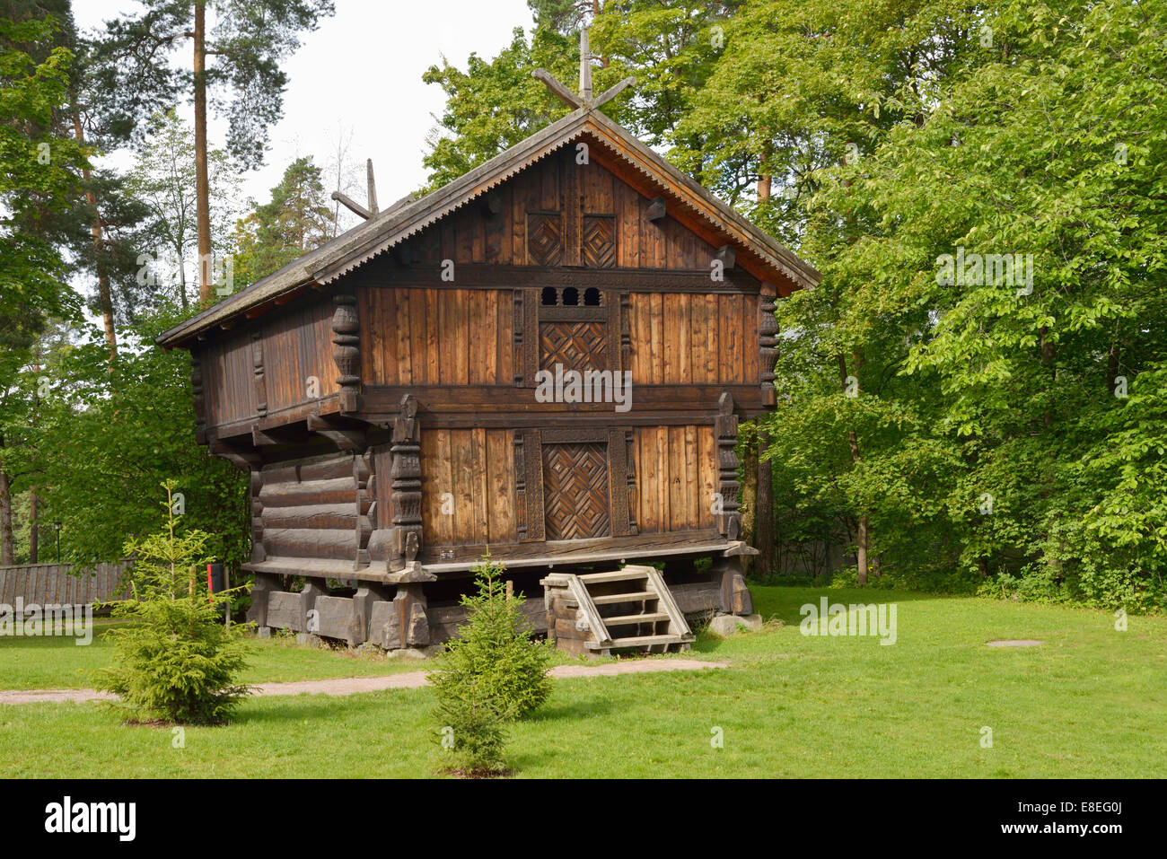 Berdal farm storehouse c.1750-60, Folk/Cultural History Museum, Oslo ...
