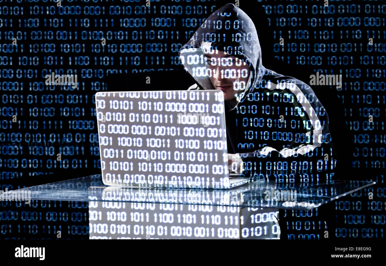 Hacker code hi-res stock photography and images - Alamy