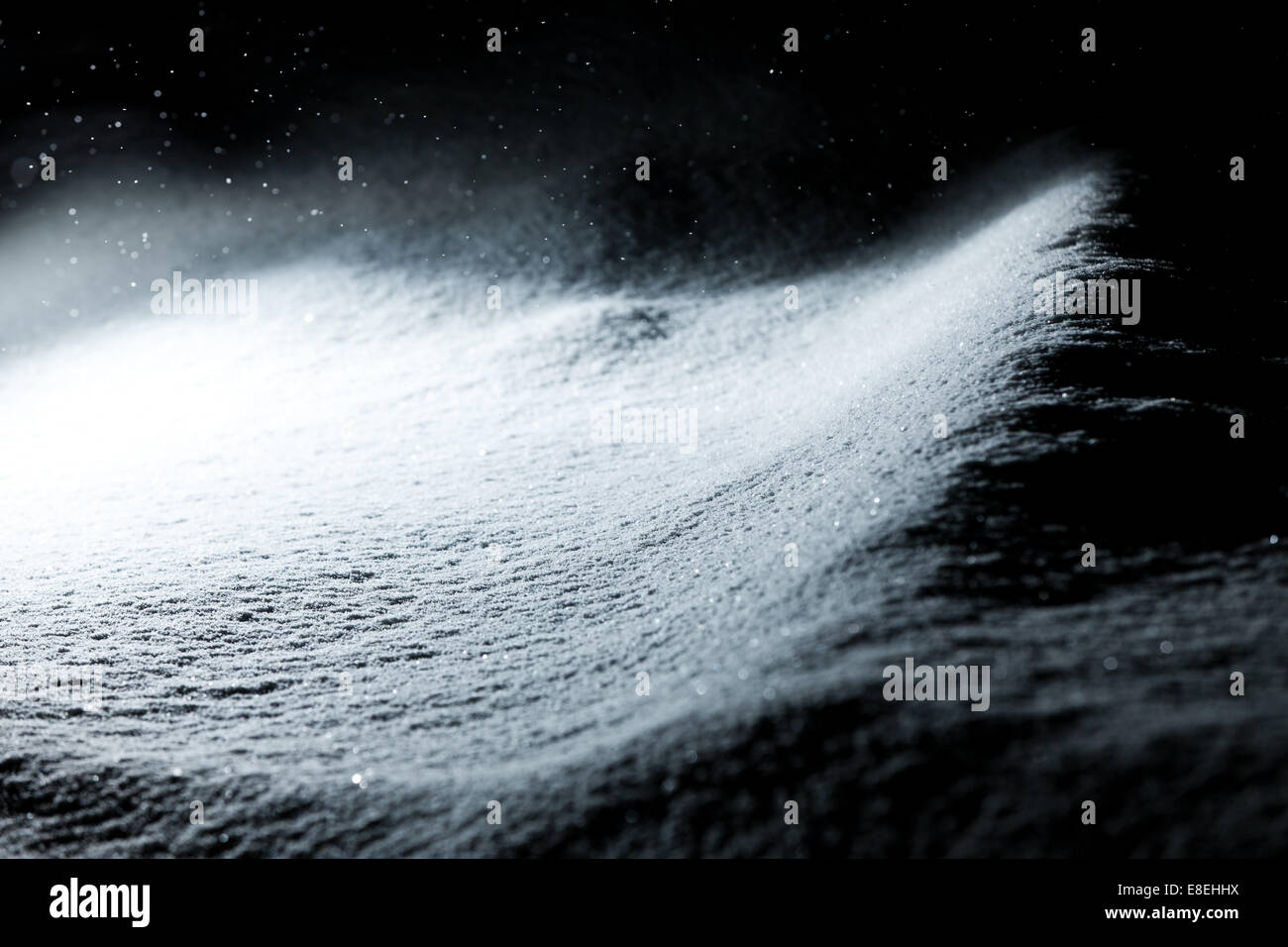 Shiny snow hi-res stock photography and images - Alamy