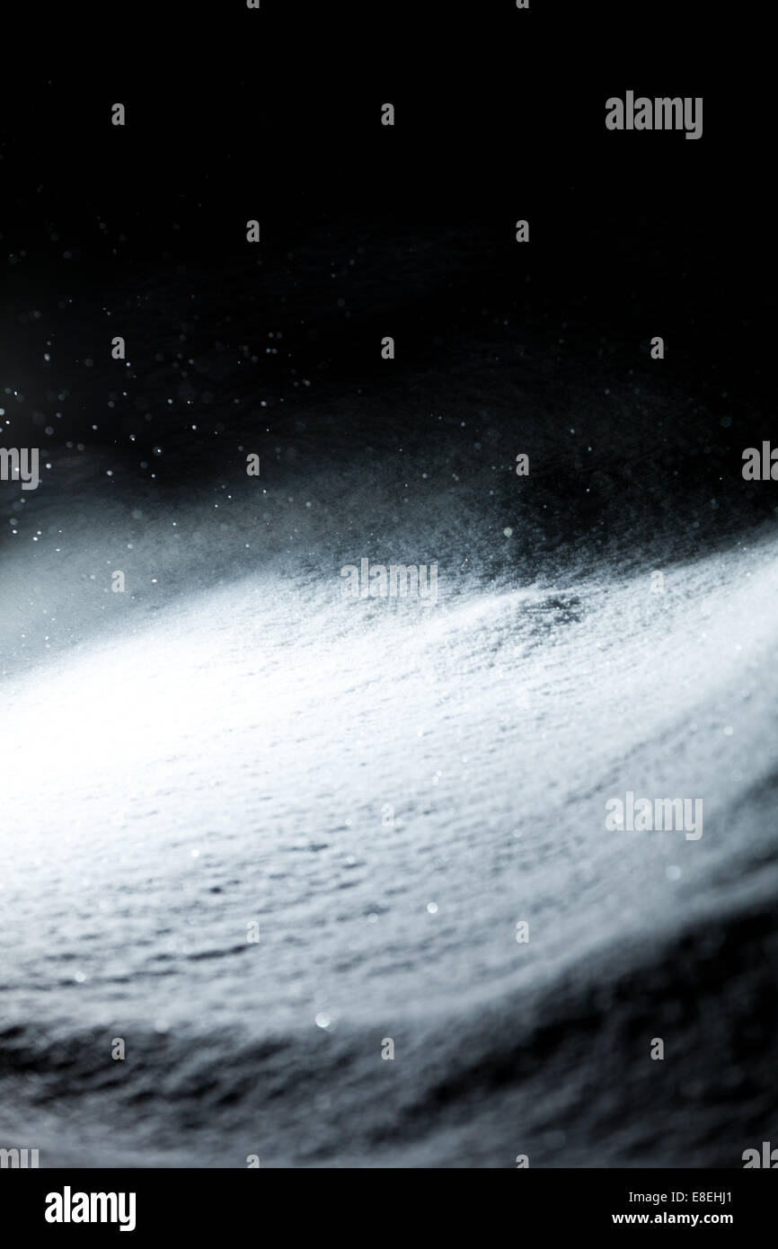 Shiny snow hi-res stock photography and images - Alamy