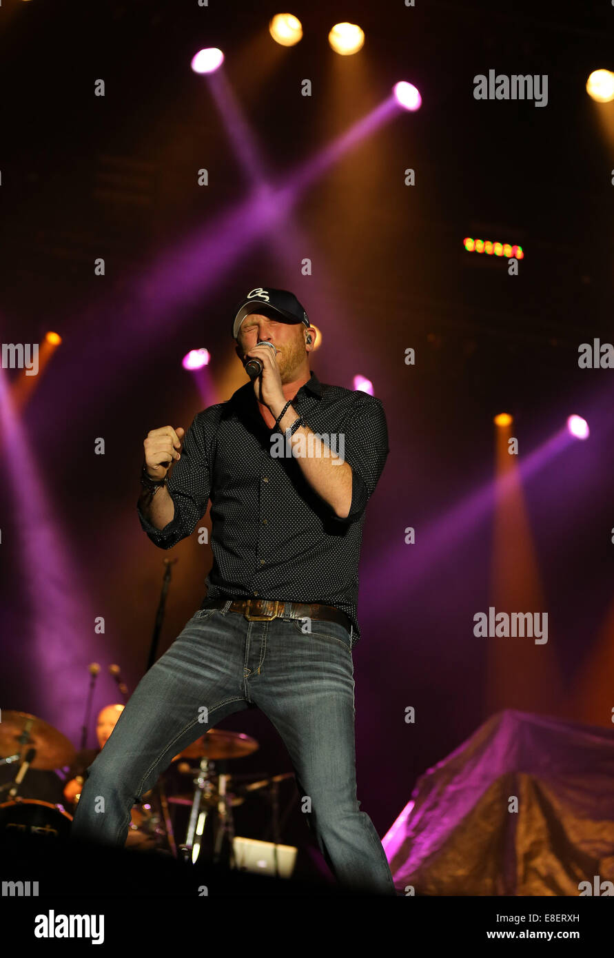 ACM Week Kick Off Party with 95.5 The Bull Featuring: Cole Swindell ...