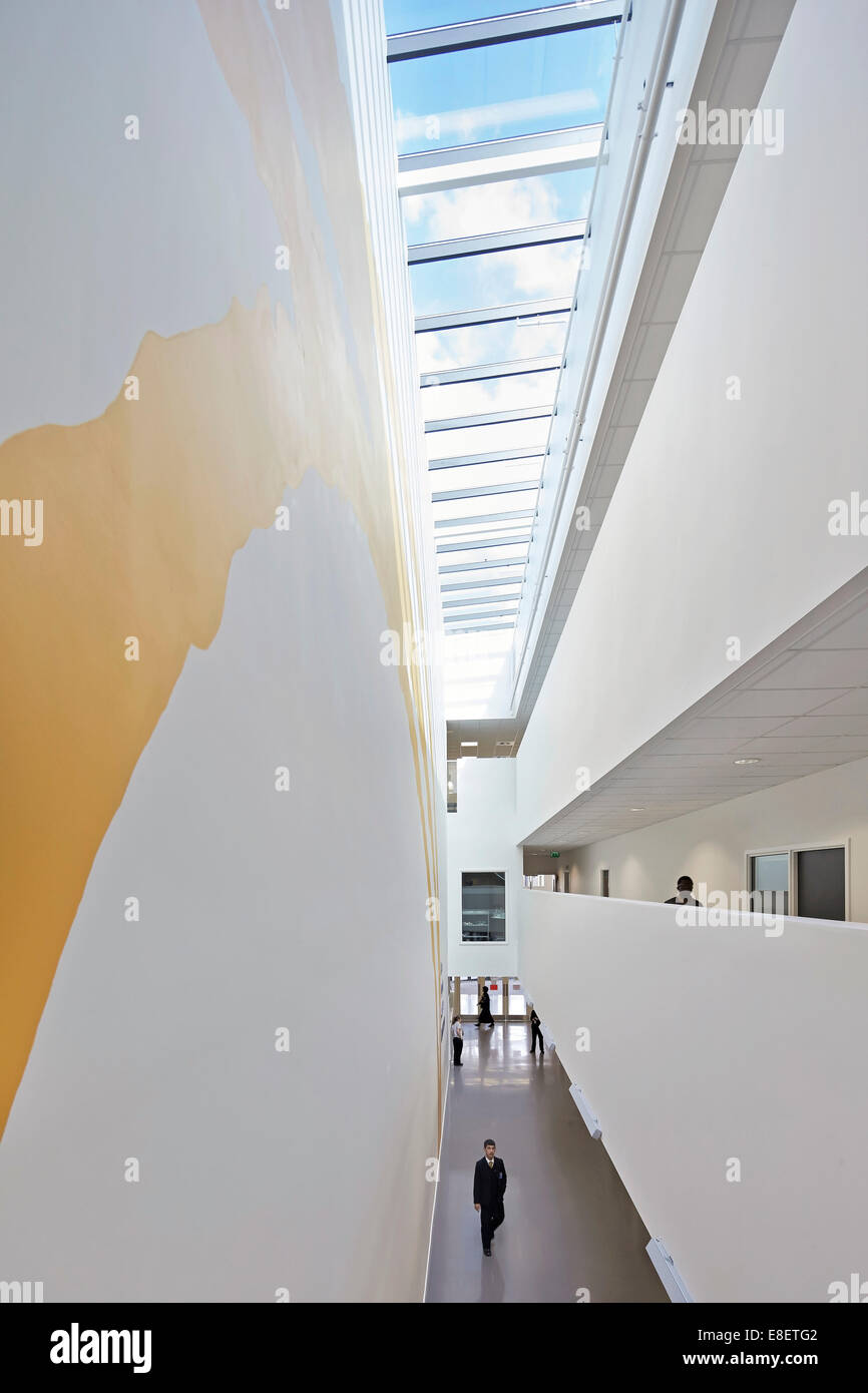 Oasis Academy Hadley, Enfield, United Kingdom. Architect: John McAslan ...