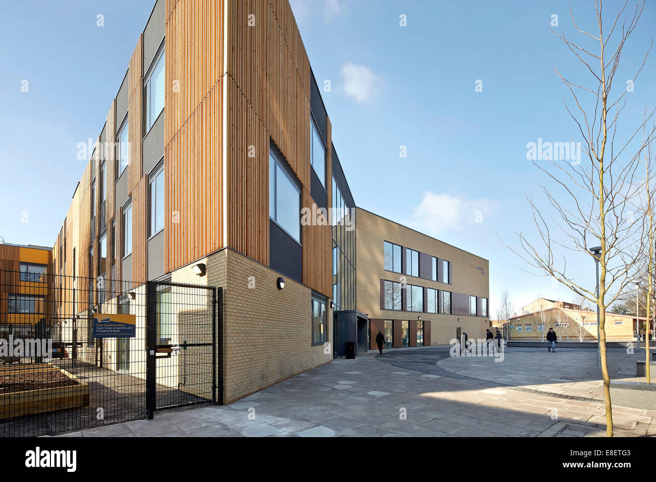 Oasis Academy Hadley Logo