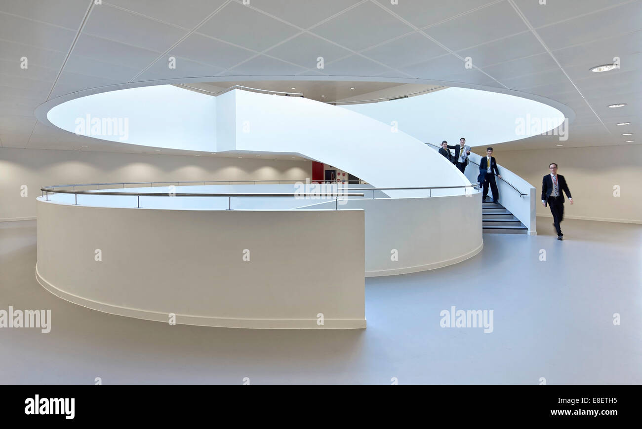 Oasis Academy Hadley, Enfield, United Kingdom. Architect: John McAslan ...