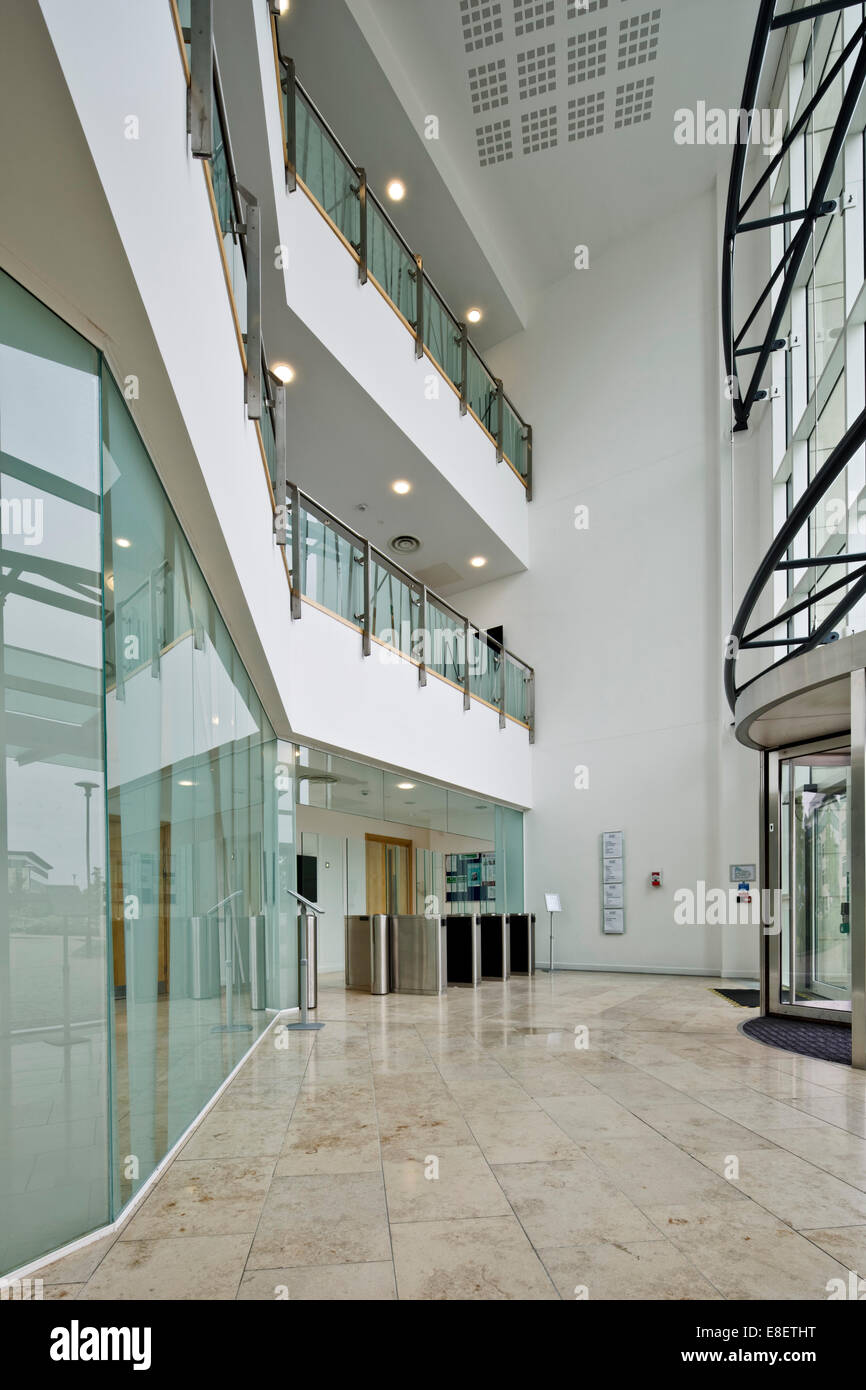 Tesco offices hatfield business park hi-res stock photography and ...
