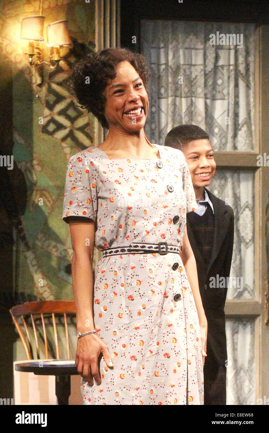 A Raisin In The Sun Beneatha Dress