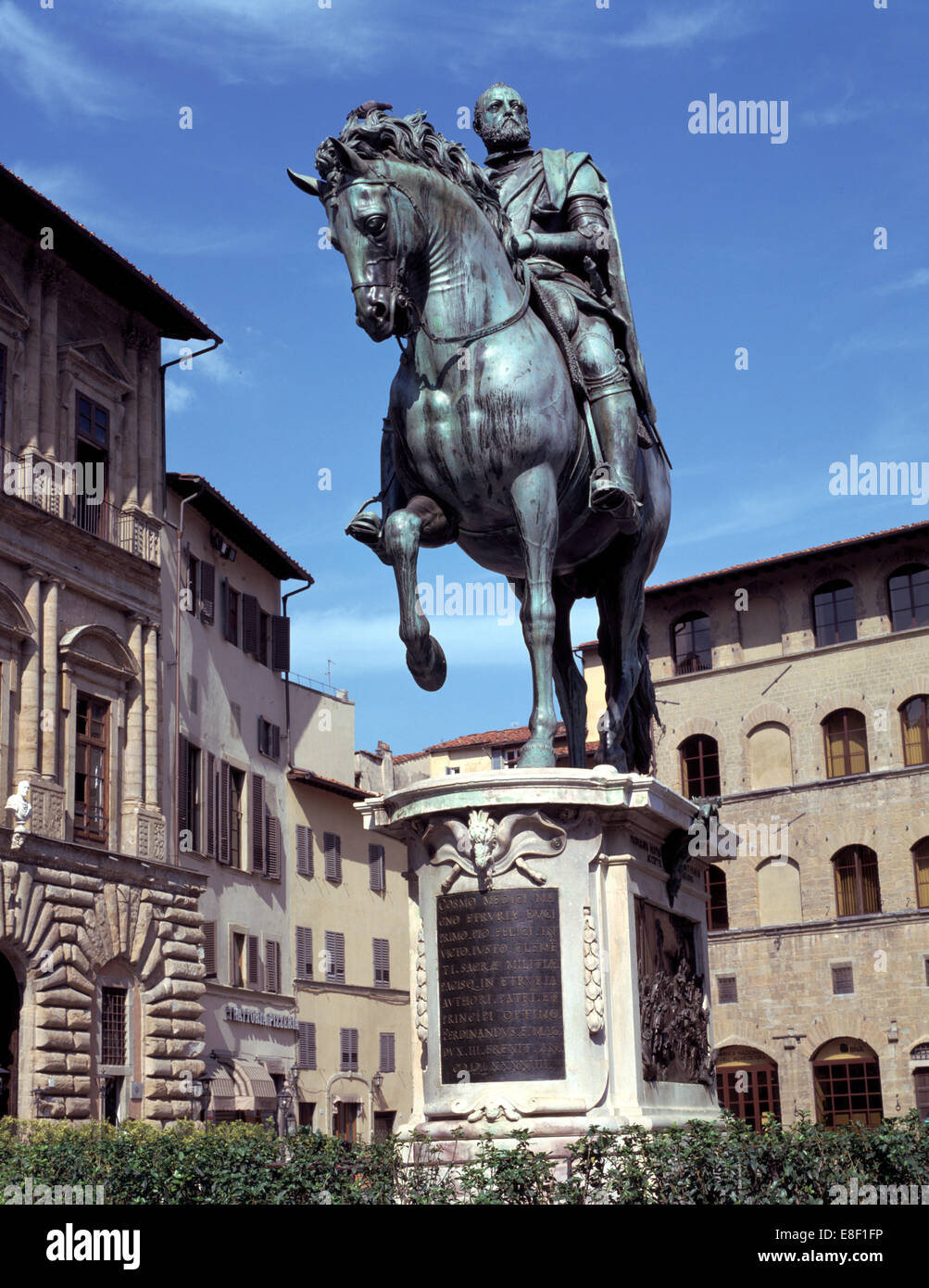 Bronze statue cosimo medici hi-res stock photography and images - Alamy