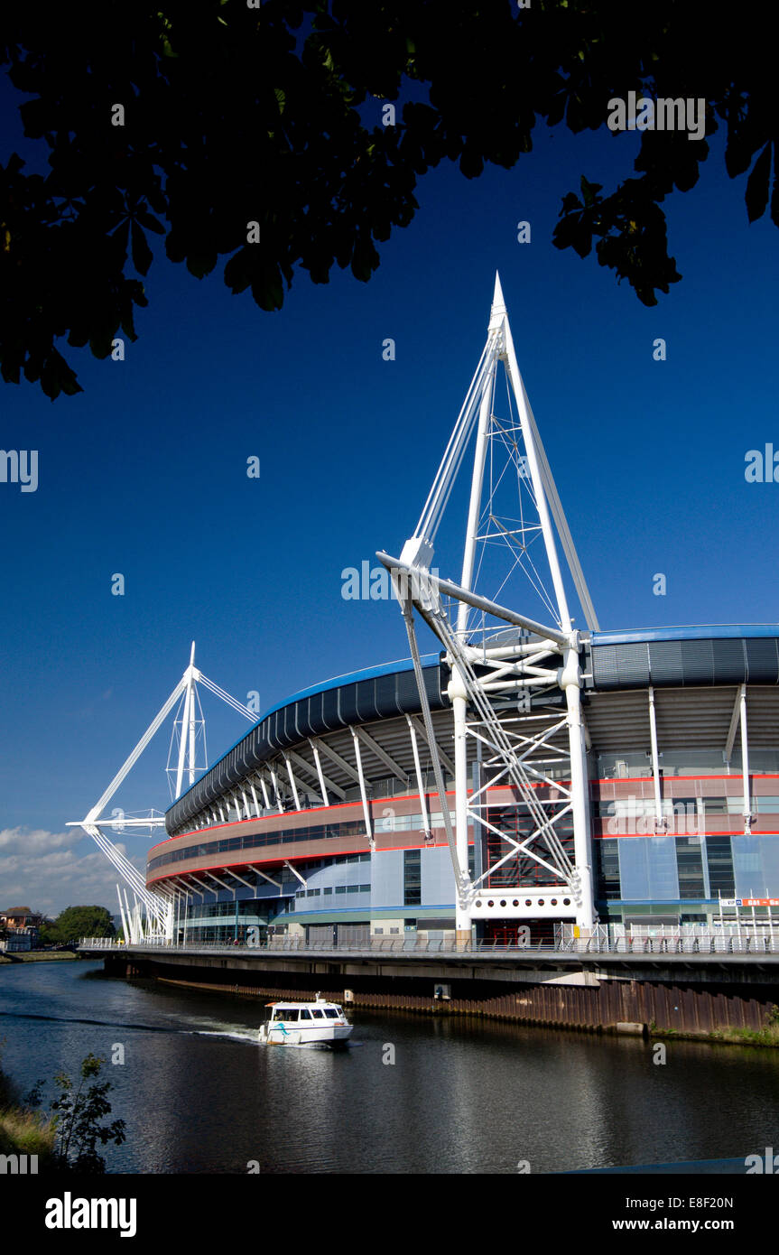 Aqua Bus Architecture High Resolution Stock Photography and Images - Alamy