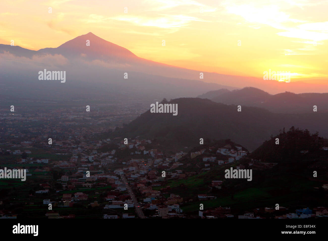 Volcano solar system hi-res stock photography and images - Alamy