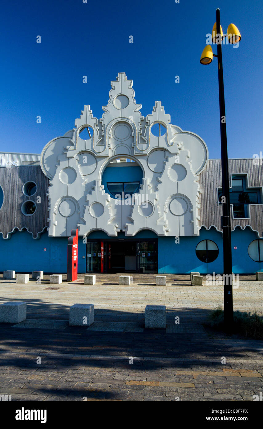 BBC Roath Lock studios besides Roath Basin Cardiff Bay Cardiff, Wales ...