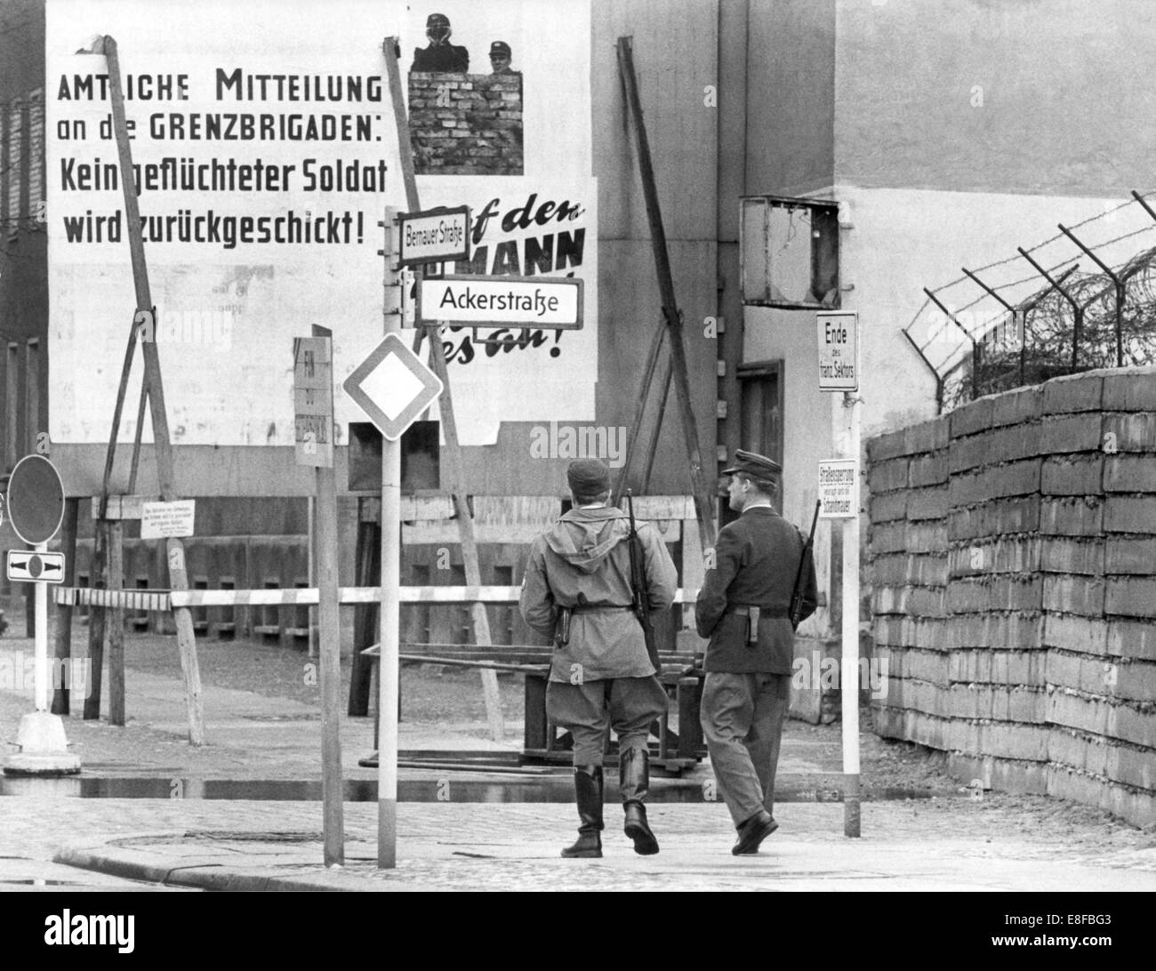 Visible border Black and White Stock Photos & Images - Alamy