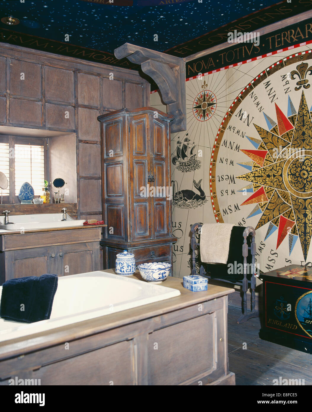 Celestial mural hi-res stock photography and images - Alamy