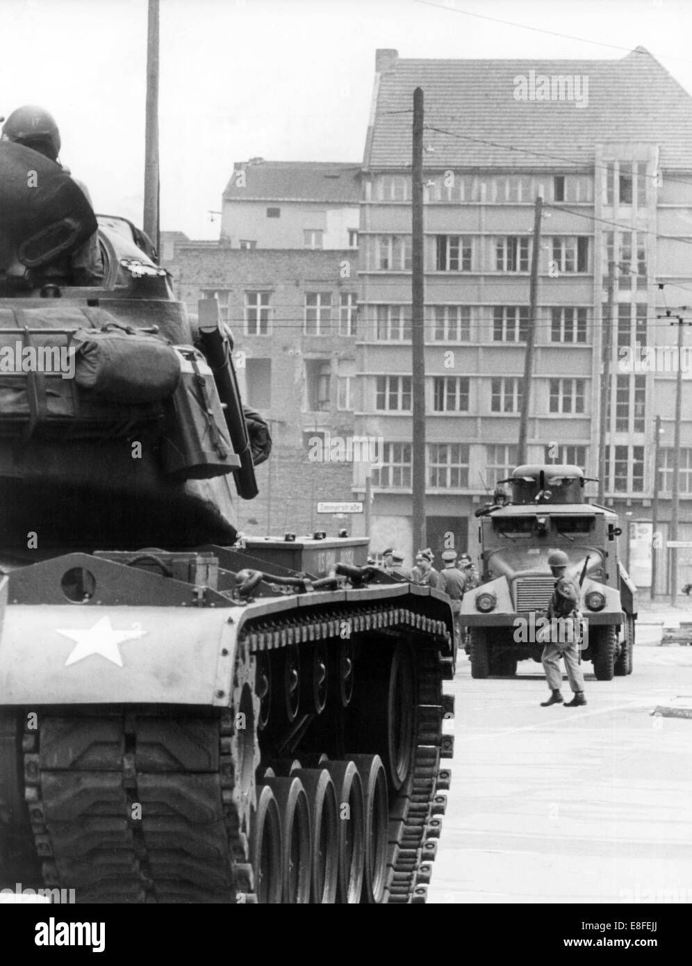 Us army water tank hi-res stock photography and images - Alamy