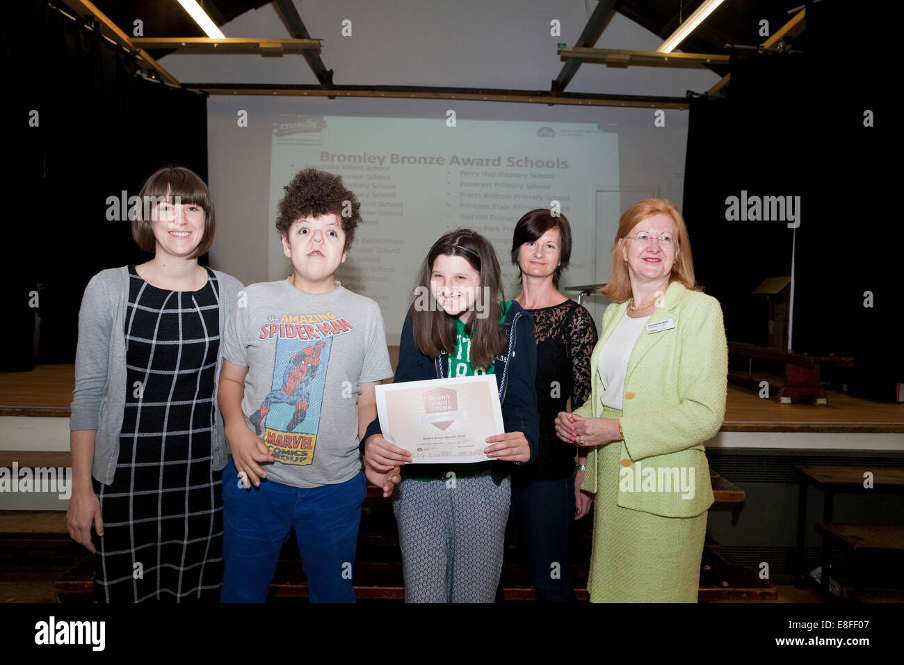 London's Deputy Mayor, Victoria Borwick, presents the Healthy Schools ...