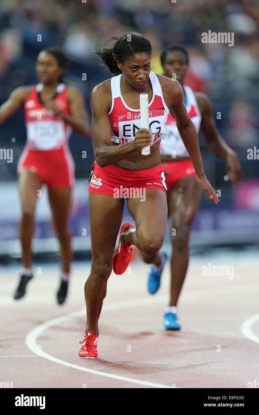 Christine Ohuruogu (ENG) hands the baton to Shana Cox (ENG). England ...