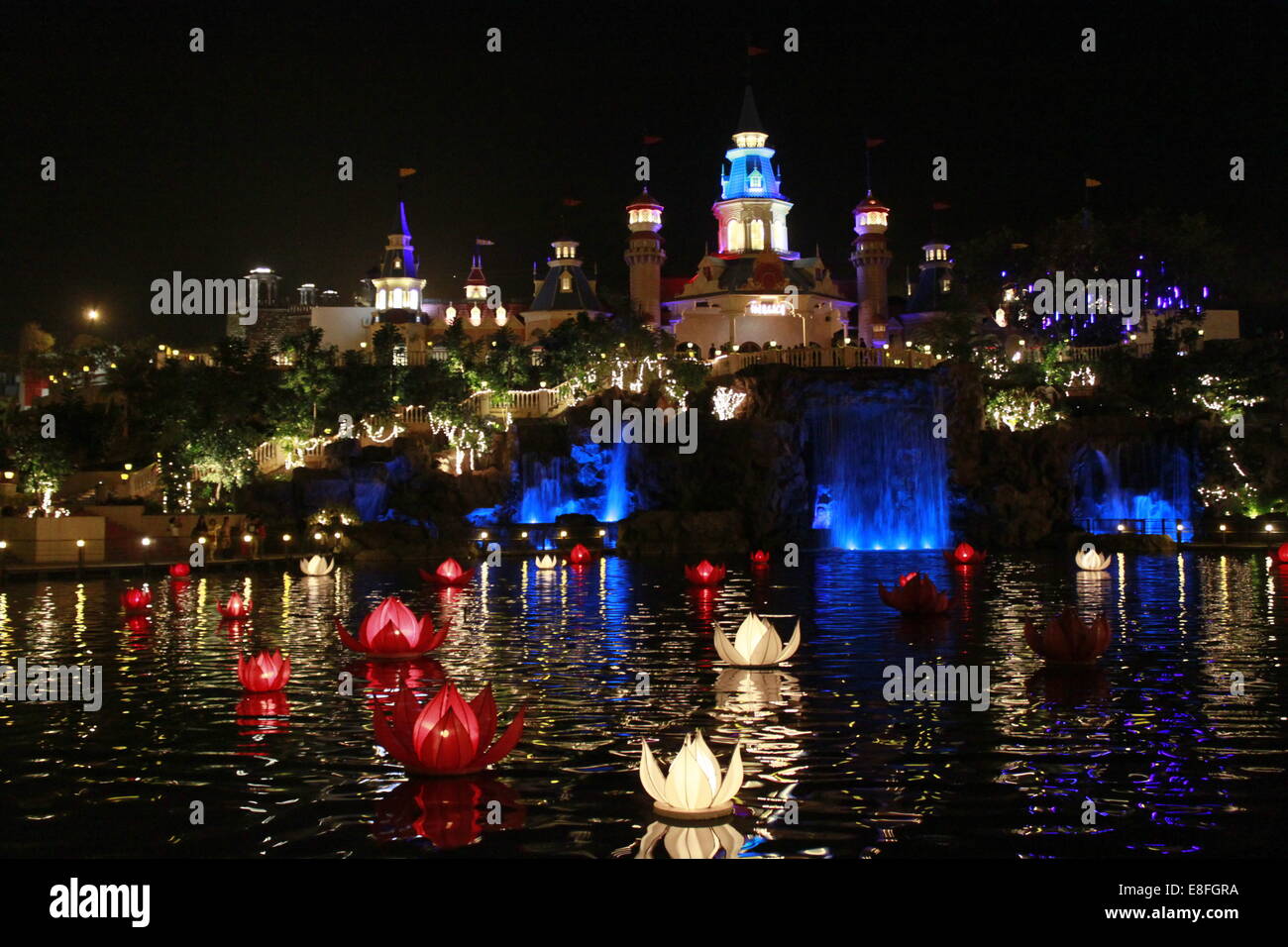 Mumbai waterfront hi-res stock photography and images - Alamy