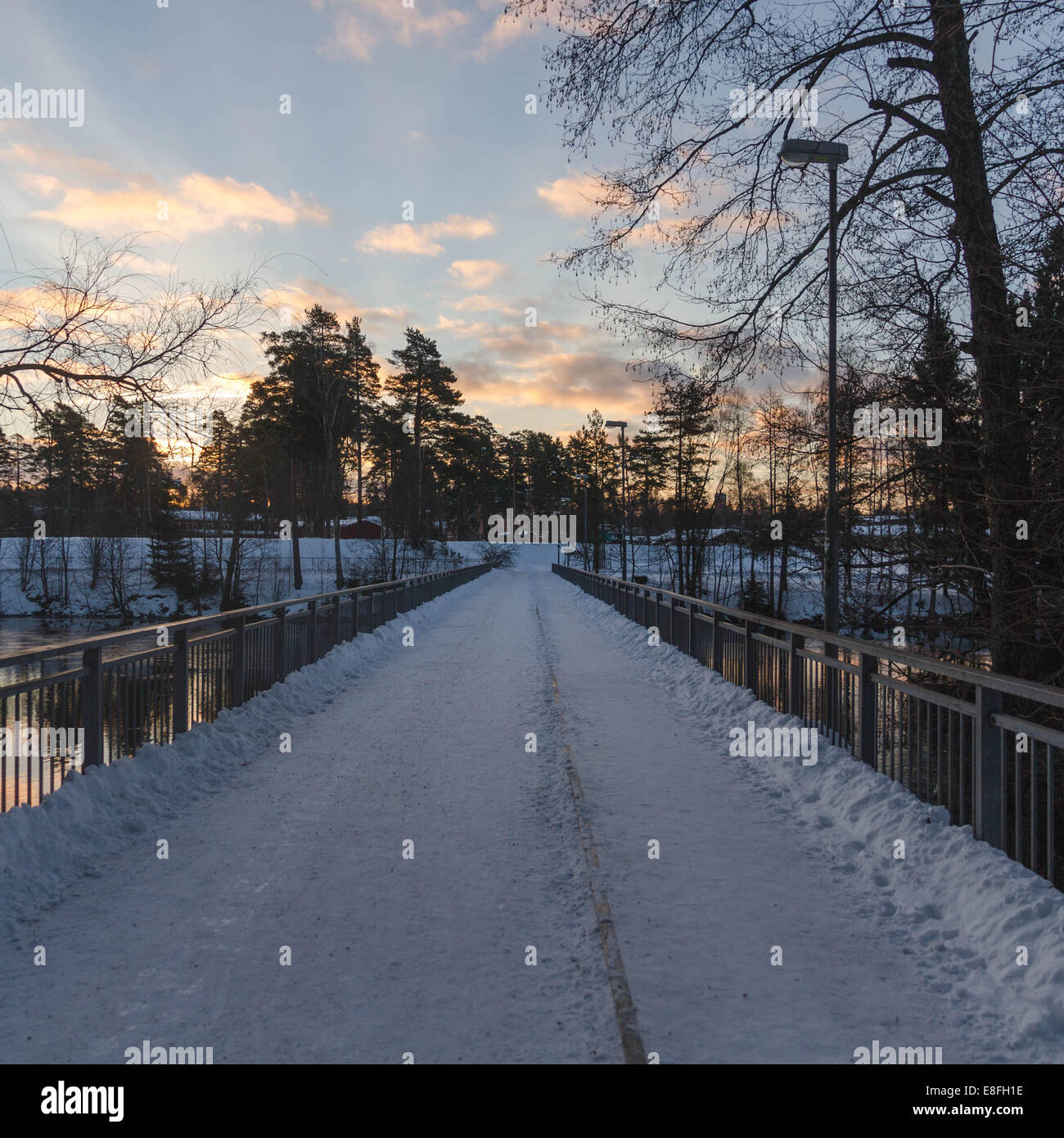Covered bridge railing hi-res stock photography and images - Alamy