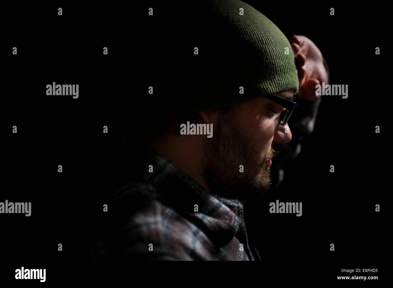 Hand profile hi-res stock photography and images - Alamy