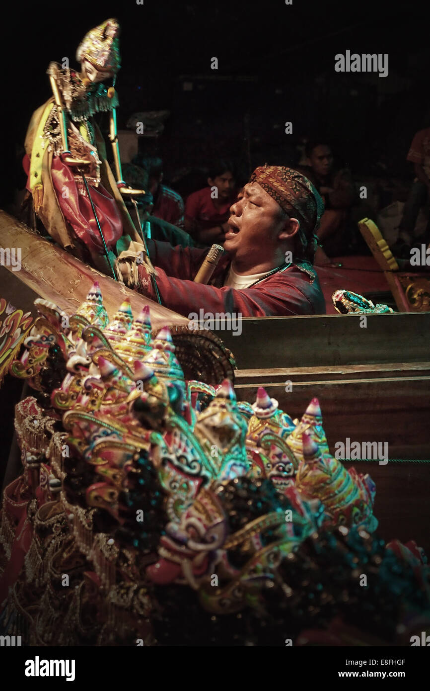 Puppet master hi-res stock photography and images - Alamy