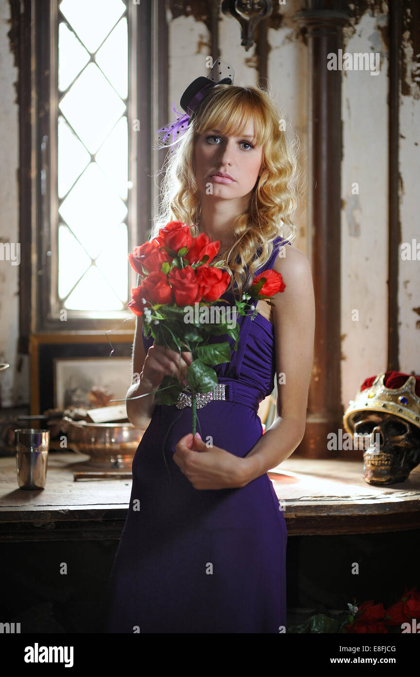Lady with roses hi-res stock photography and images - Alamy