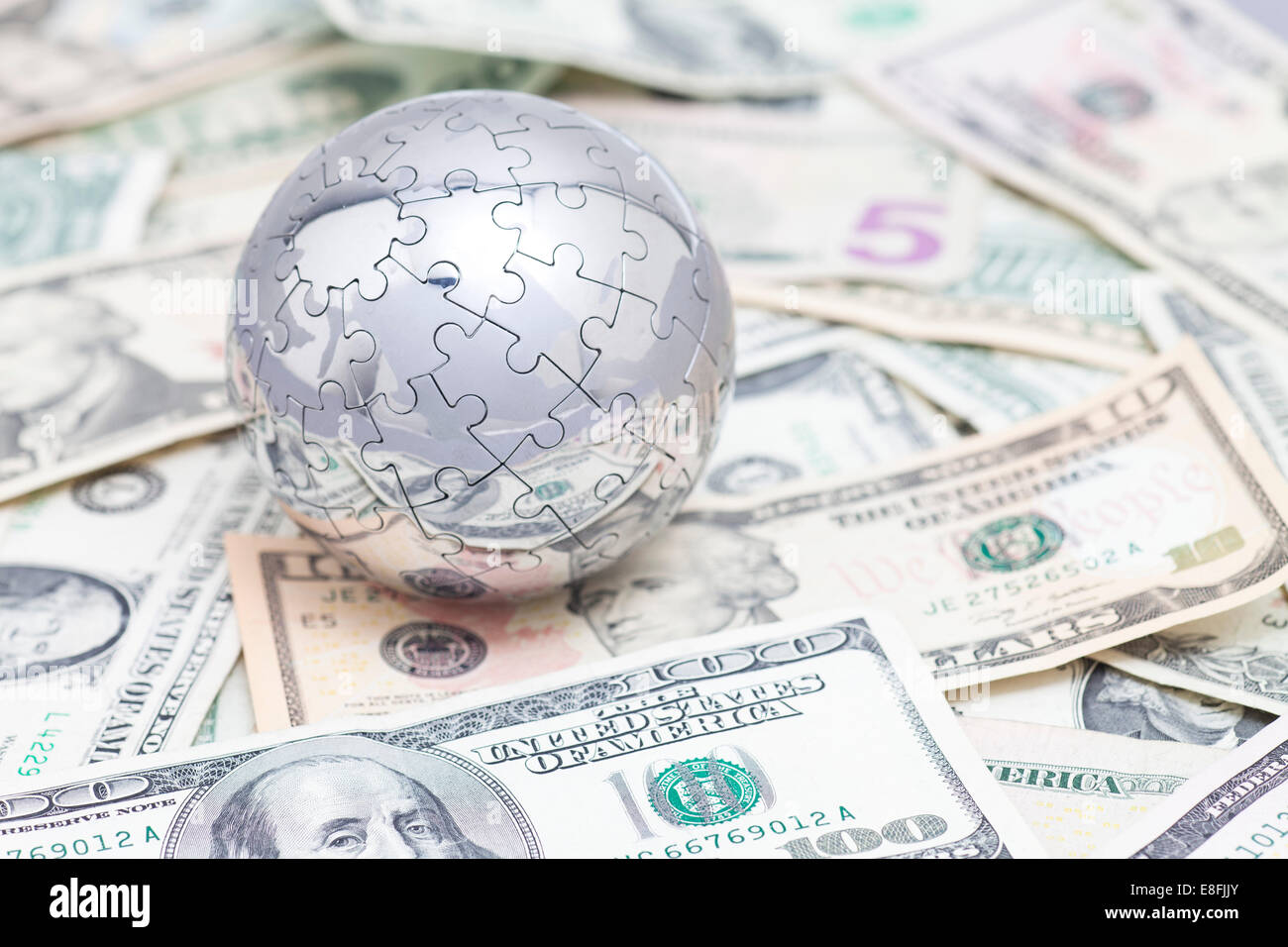 Dollar bill puzzle hi-res stock photography and images - Alamy