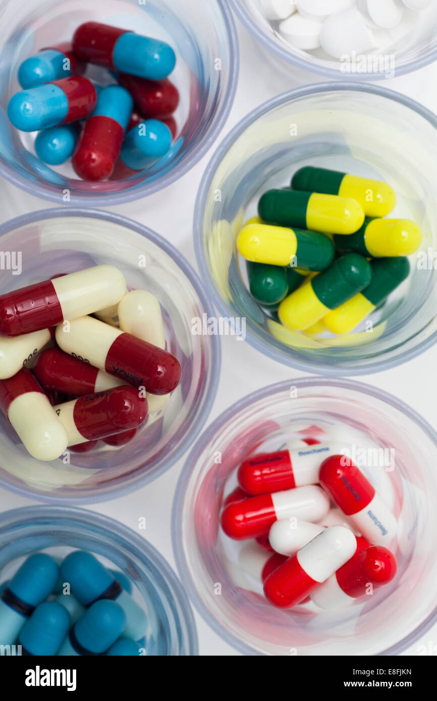 Multi colored capsule hi-res stock photography and images - Alamy