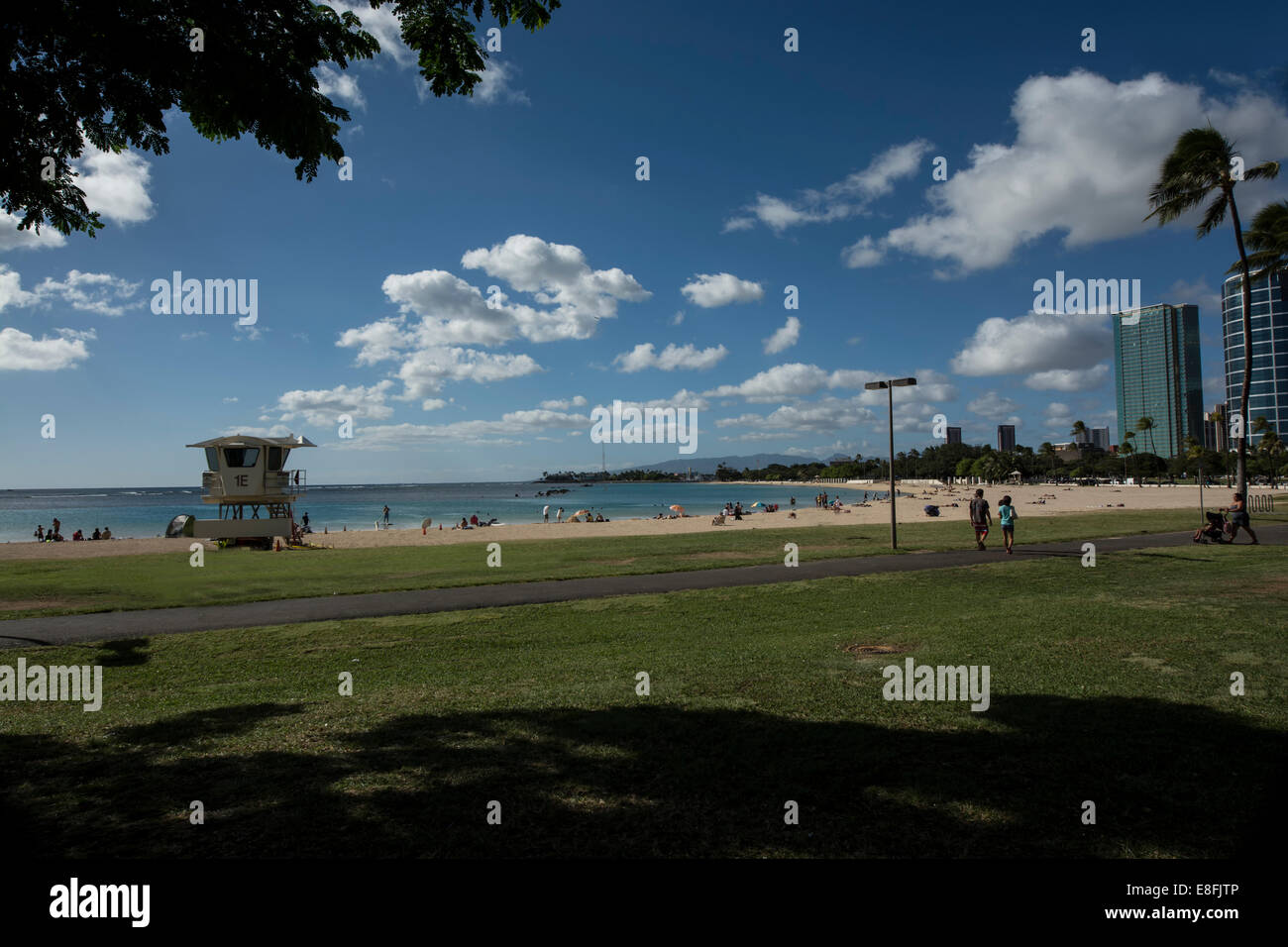 Lifeguard waikiki beach oahu hawaii hi-res stock photography and images ...