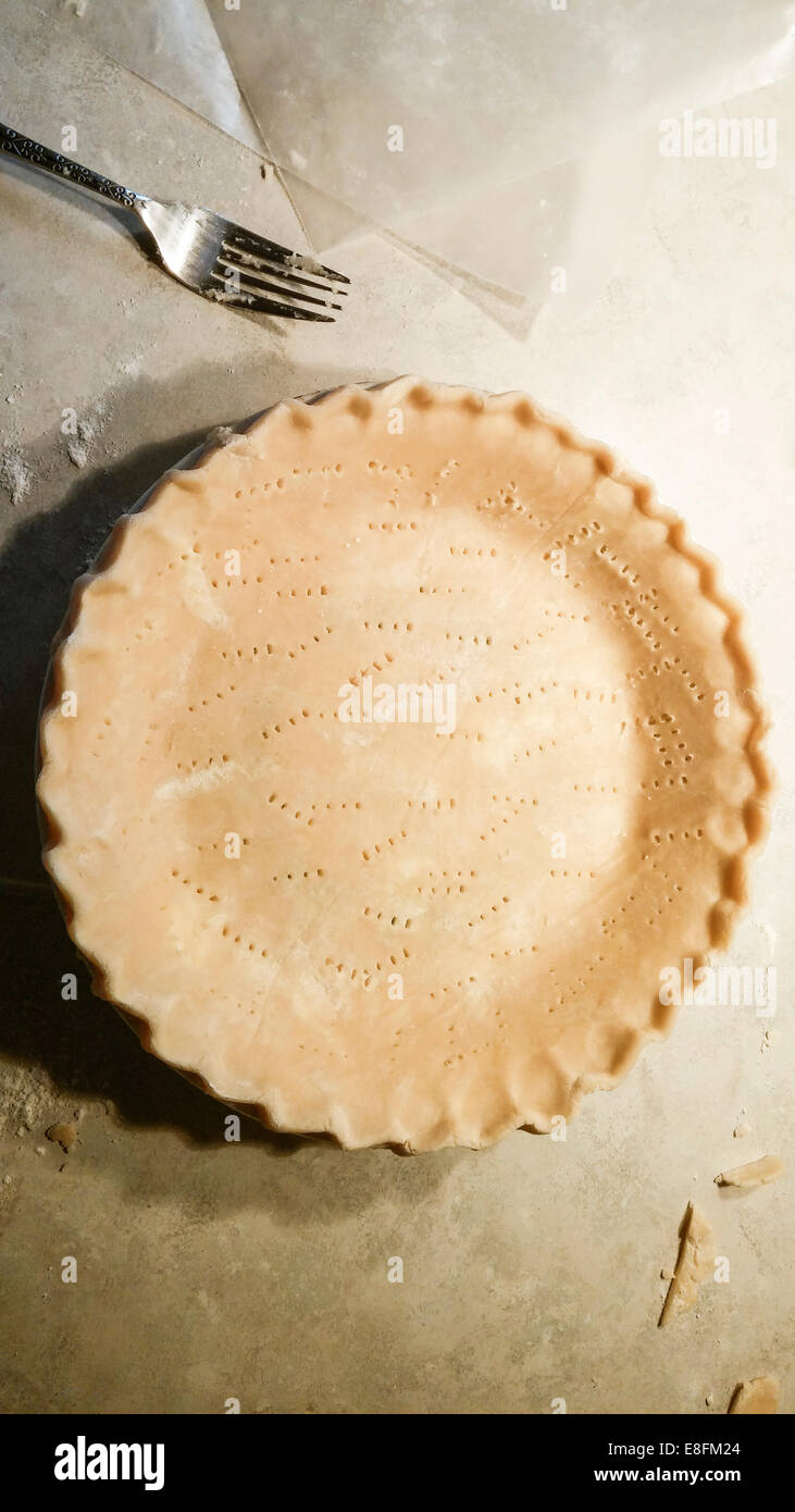 Overhead view of Unbaked Pie Crust Stock Photo - Alamy