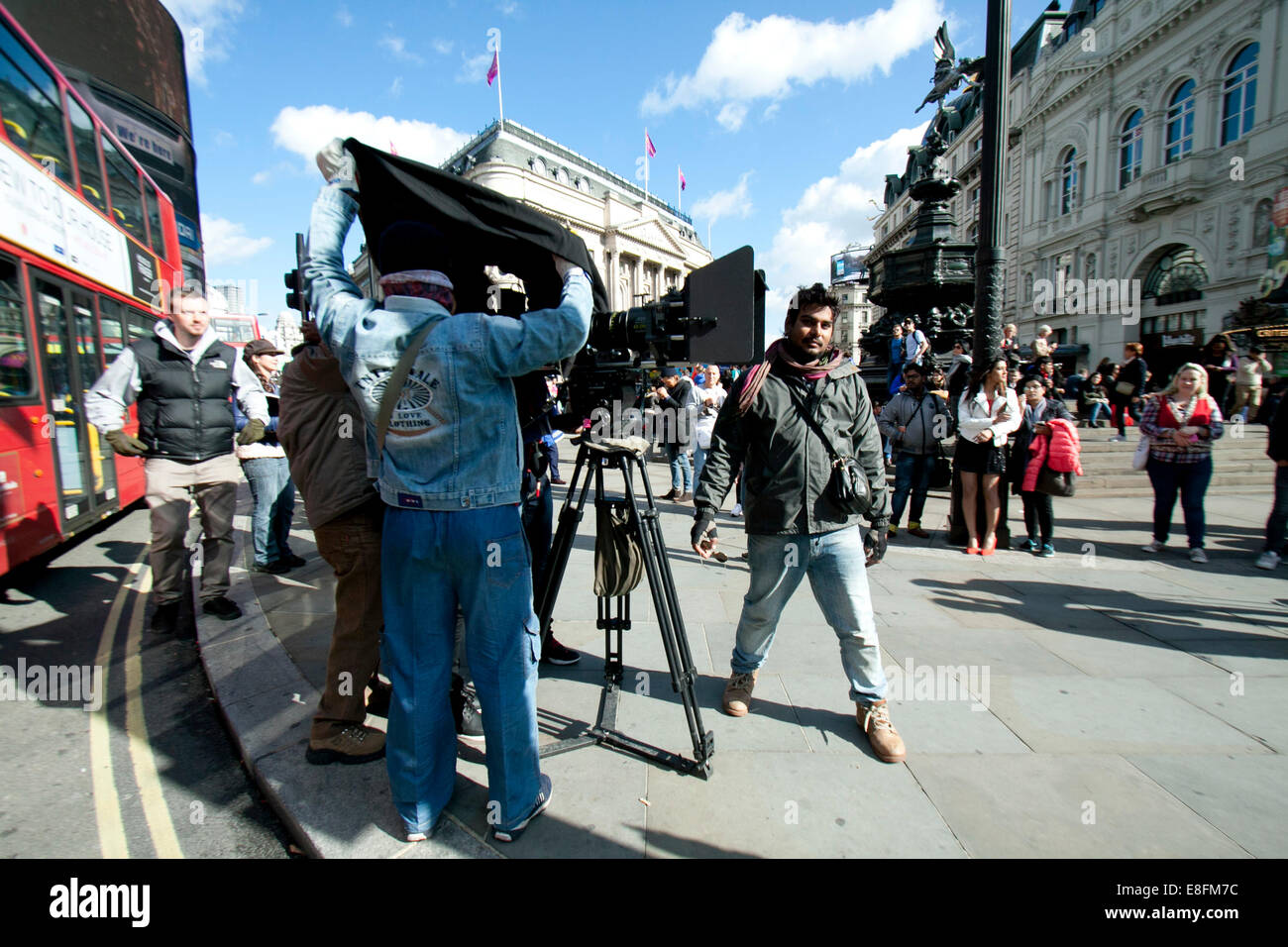 Indian film cast hi-res stock photography and images - Alamy