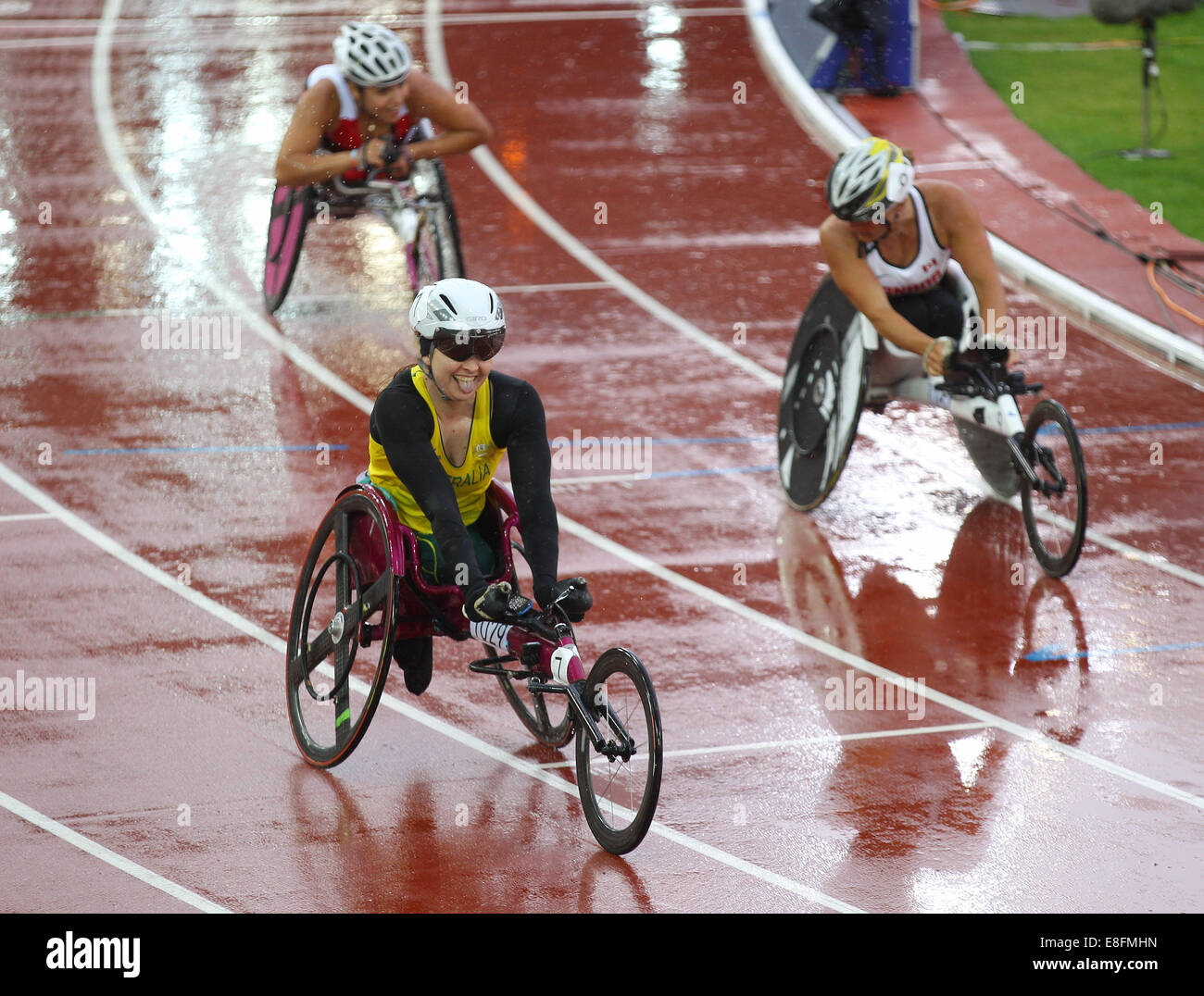 Angela Ballard (AUS) Wins the gold medal ahead of Diane Roy (ENG ...