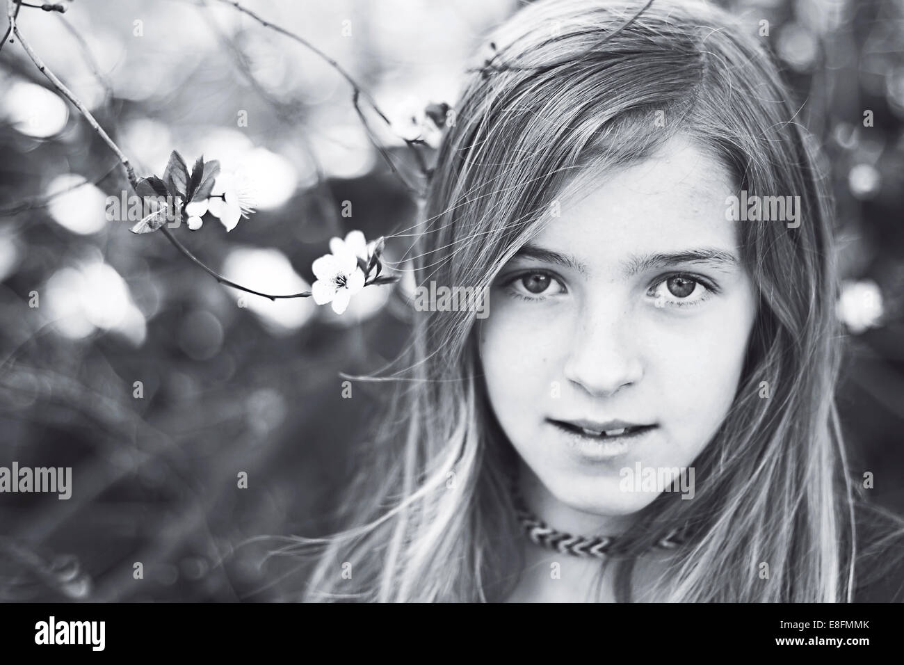 Portrait of a smiling girl Stock Photo - Alamy