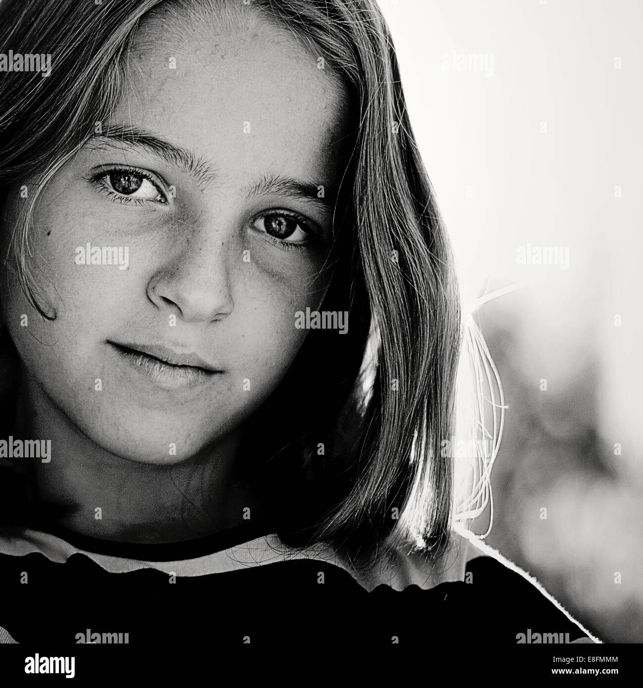 Portrait of a smiling girl Stock Photo - Alamy